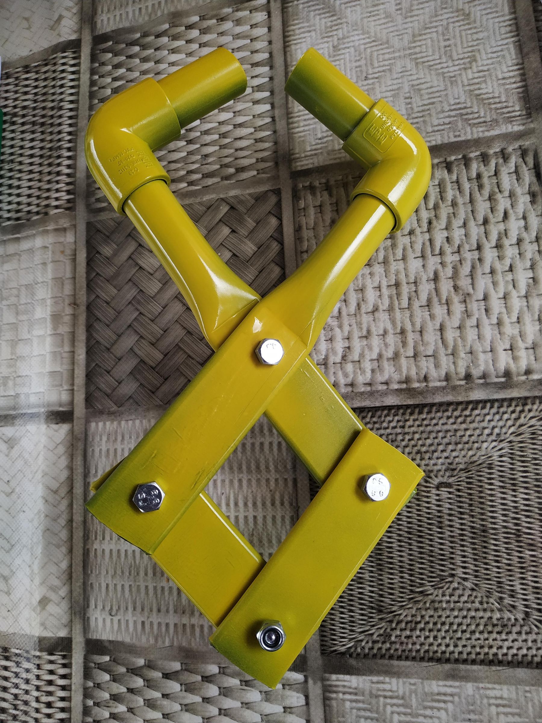 Dr. Sixtopus: a PVC Exoskeleton for Kids : 6 Steps (with Pictures ...