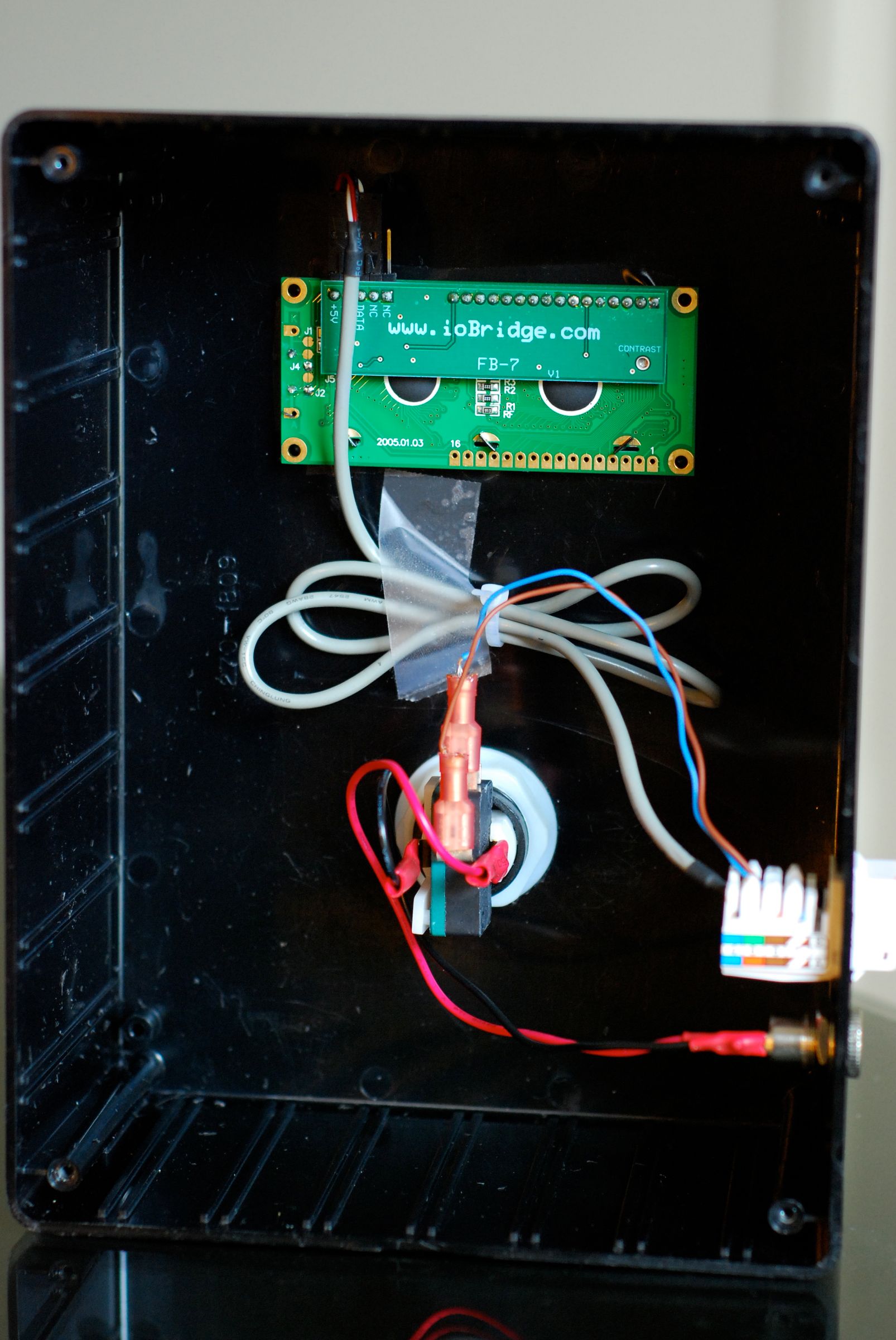 Automatic Halloween Candy Dispenser : 9 Steps - Instructables