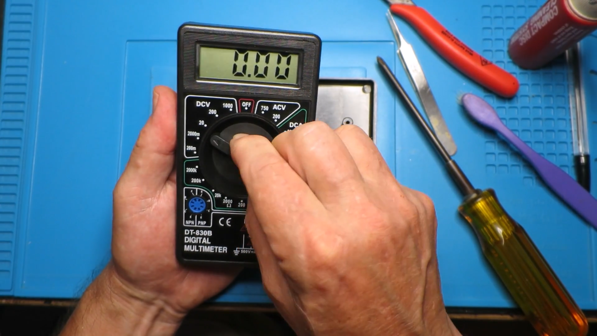 Digital Multimeter Kit Build DT830B DMM - Electronic Beginners Project ...