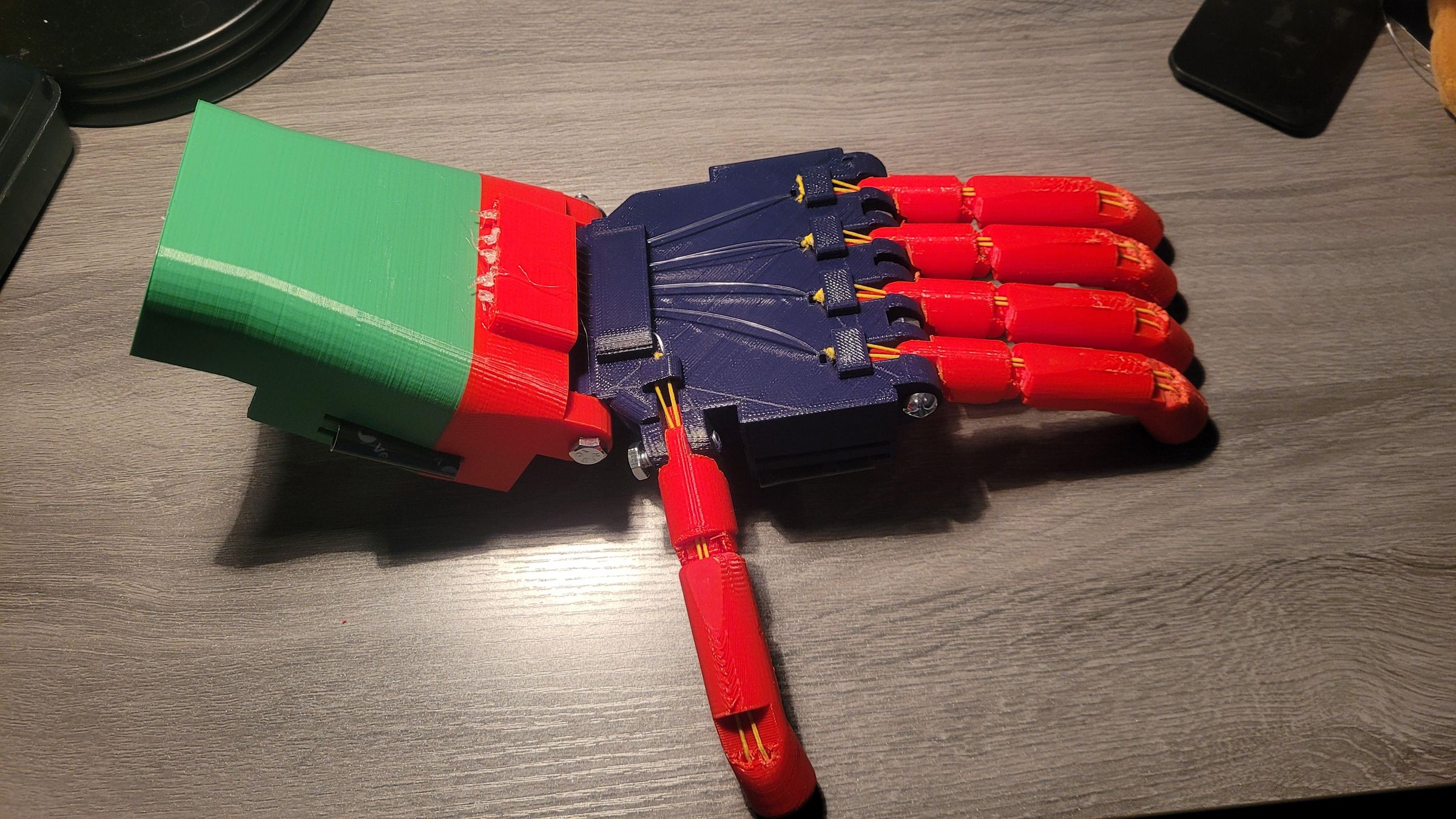 3D Printable Prosthetic Hand : 7 Steps - Instructables