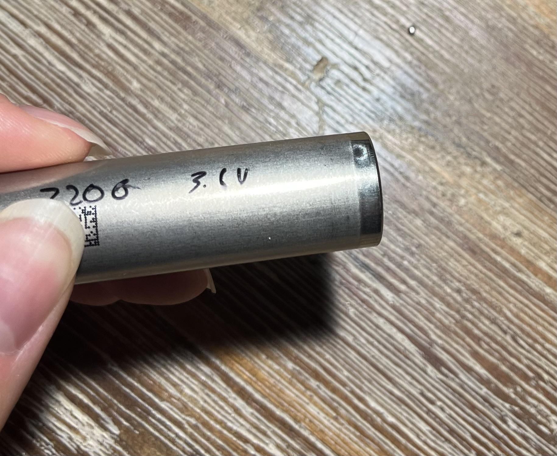 How to Salvage and Repackage Old 18650 Li-ion Cells : 7 Steps ...