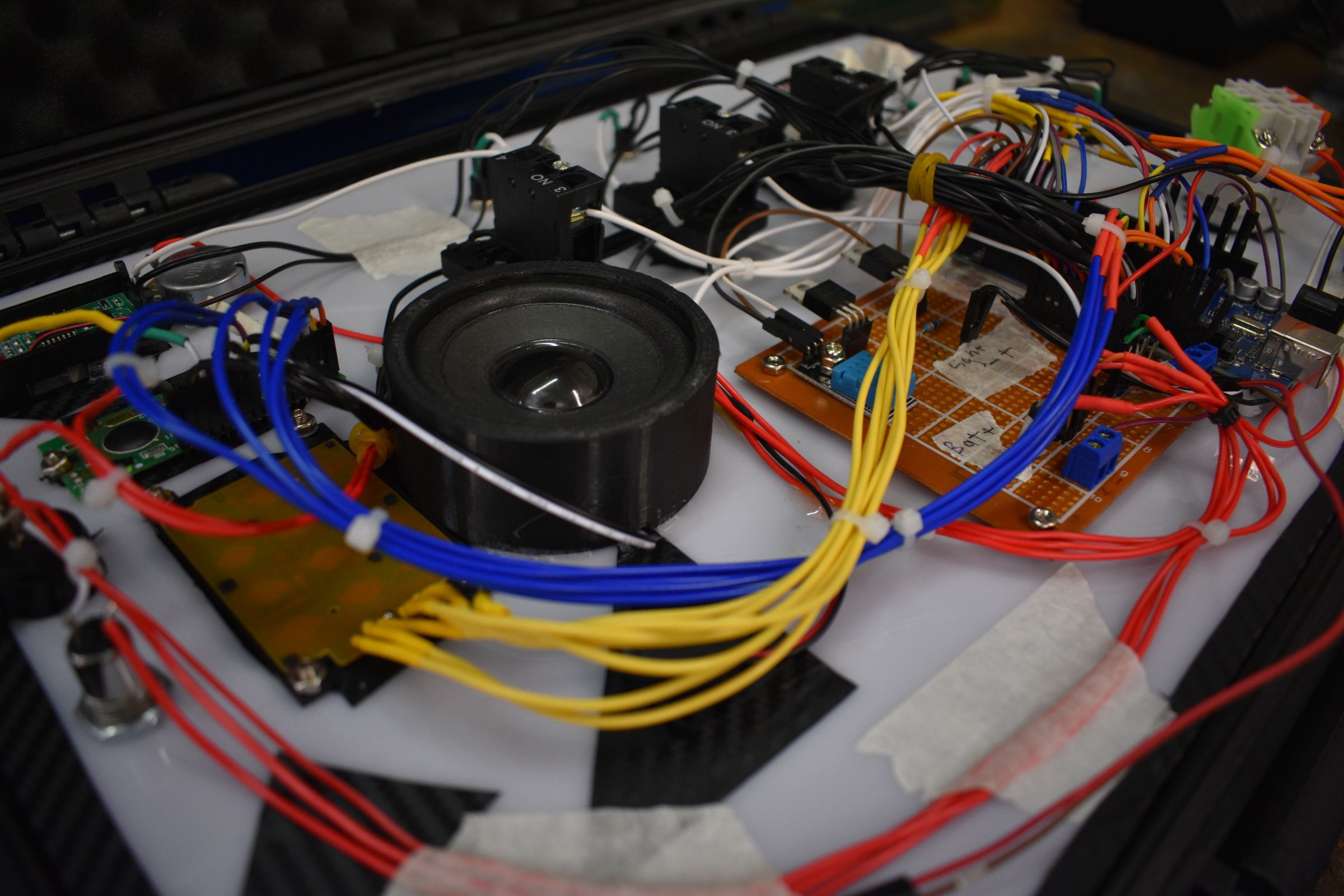 Overkill Model Rocket Launch Controller! : 9 Steps (with Pictures ...