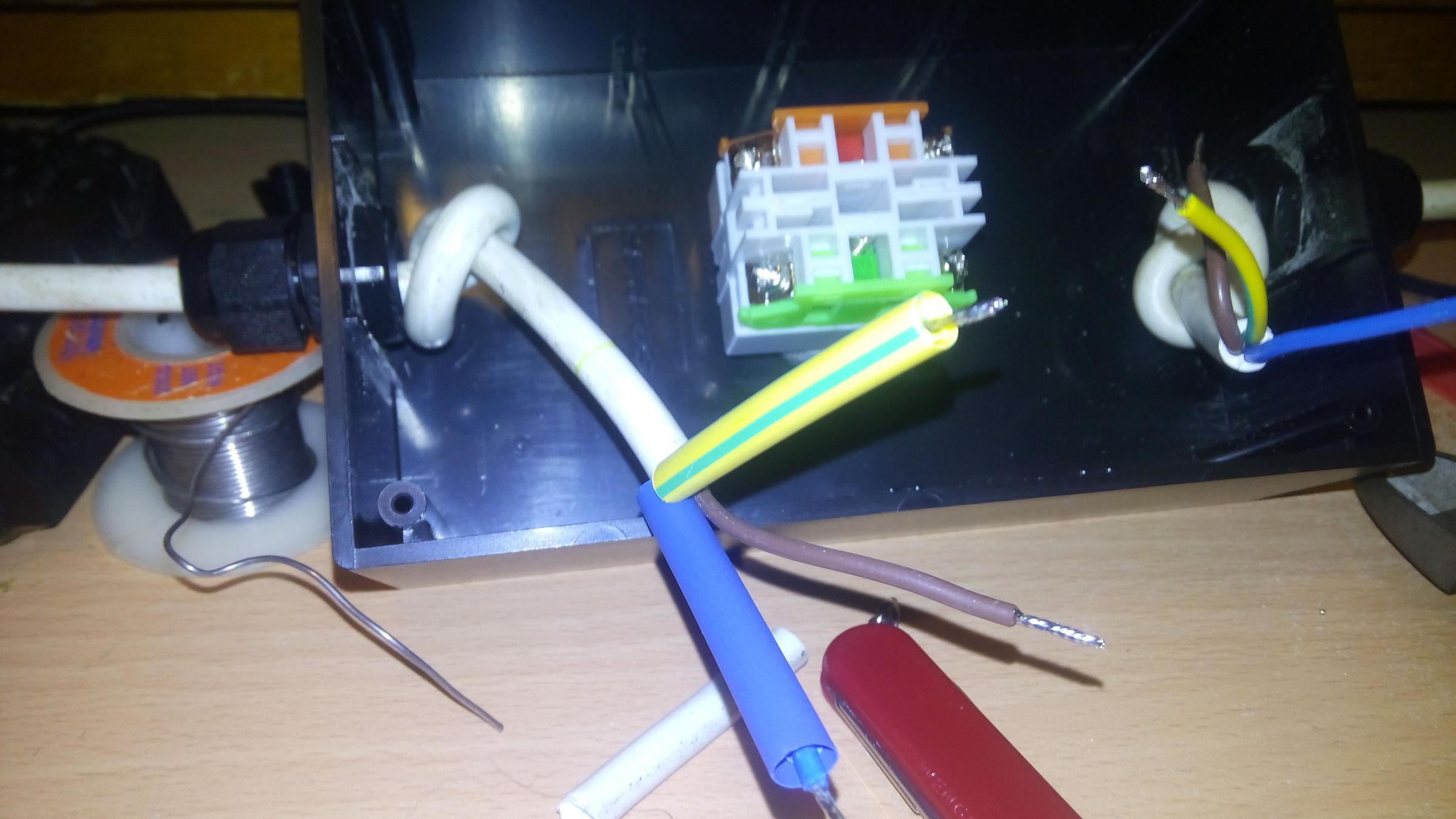 Emergency Stop Button : 10 Steps (with Pictures) - Instructables