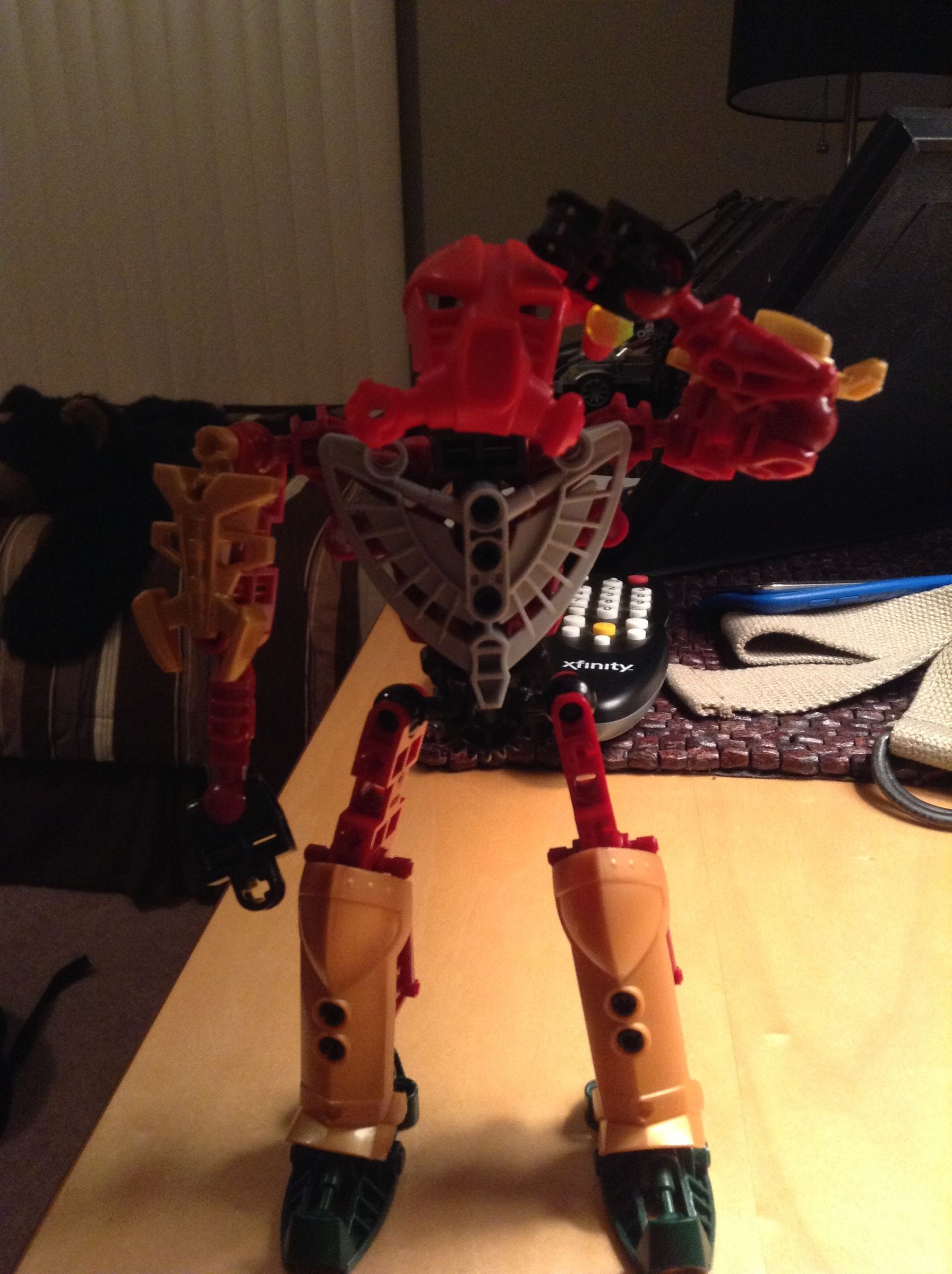 Cool Bionicle Figure : 8 Steps - Instructables