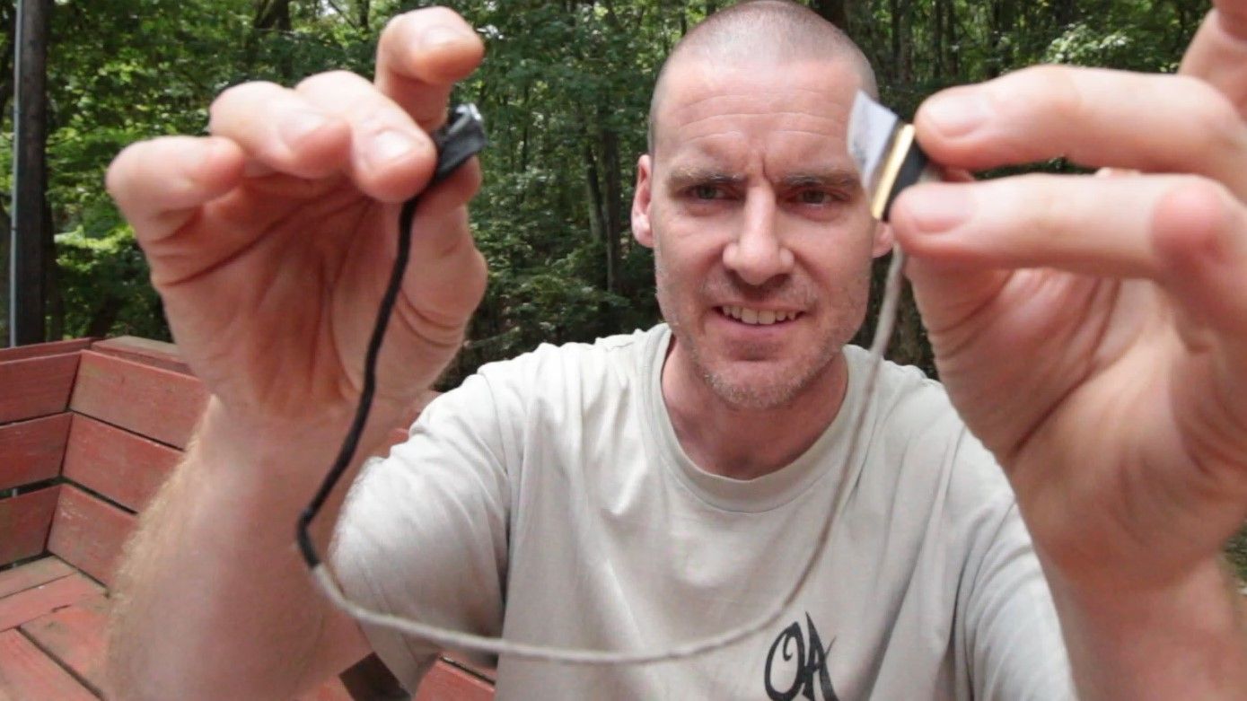 Replacing a Laptop Screen Cable : 11 Steps - Instructables