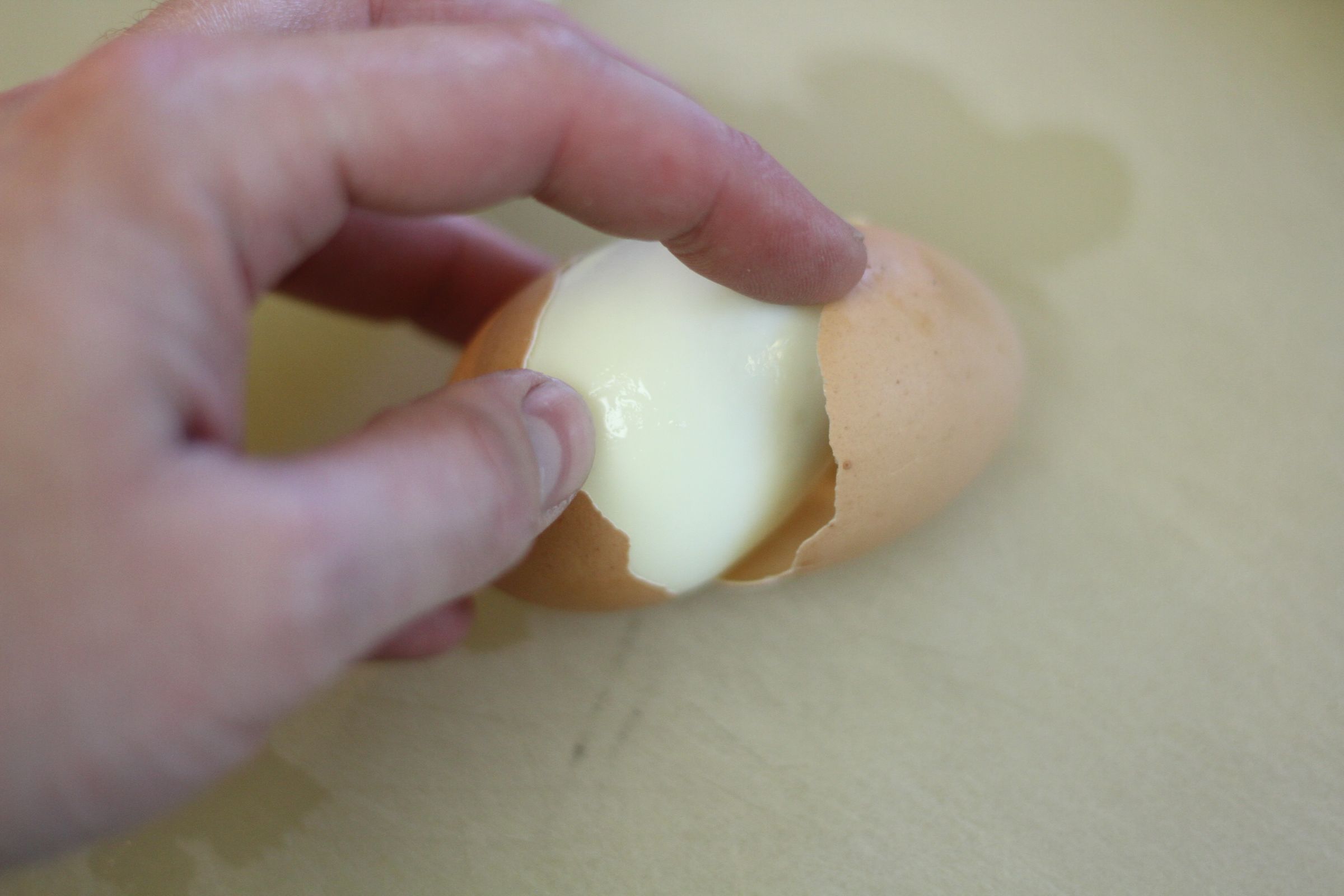 Easy Peel Hard Boiled Eggs : 3 Steps (with Pictures) - Instructables