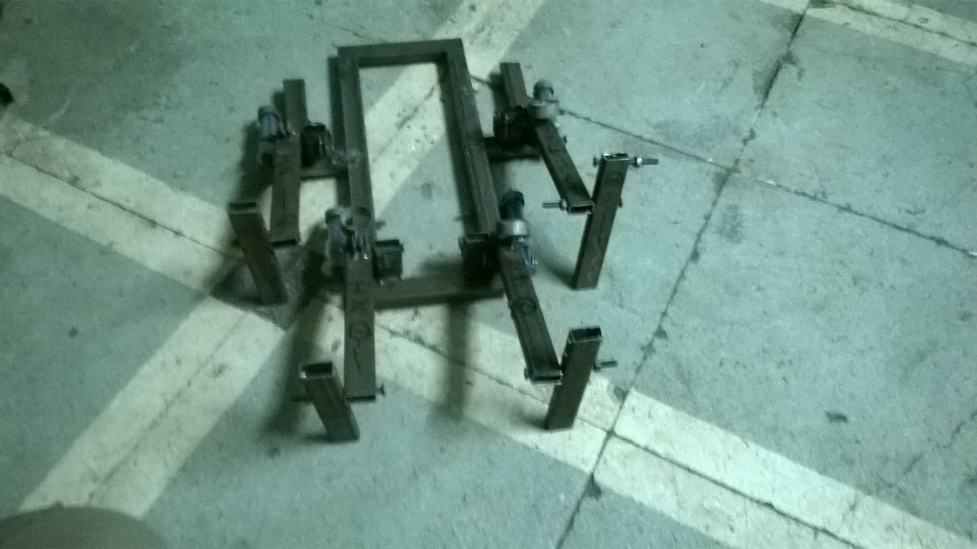 Six Leg Hydraulically Driven Spider - Instructables