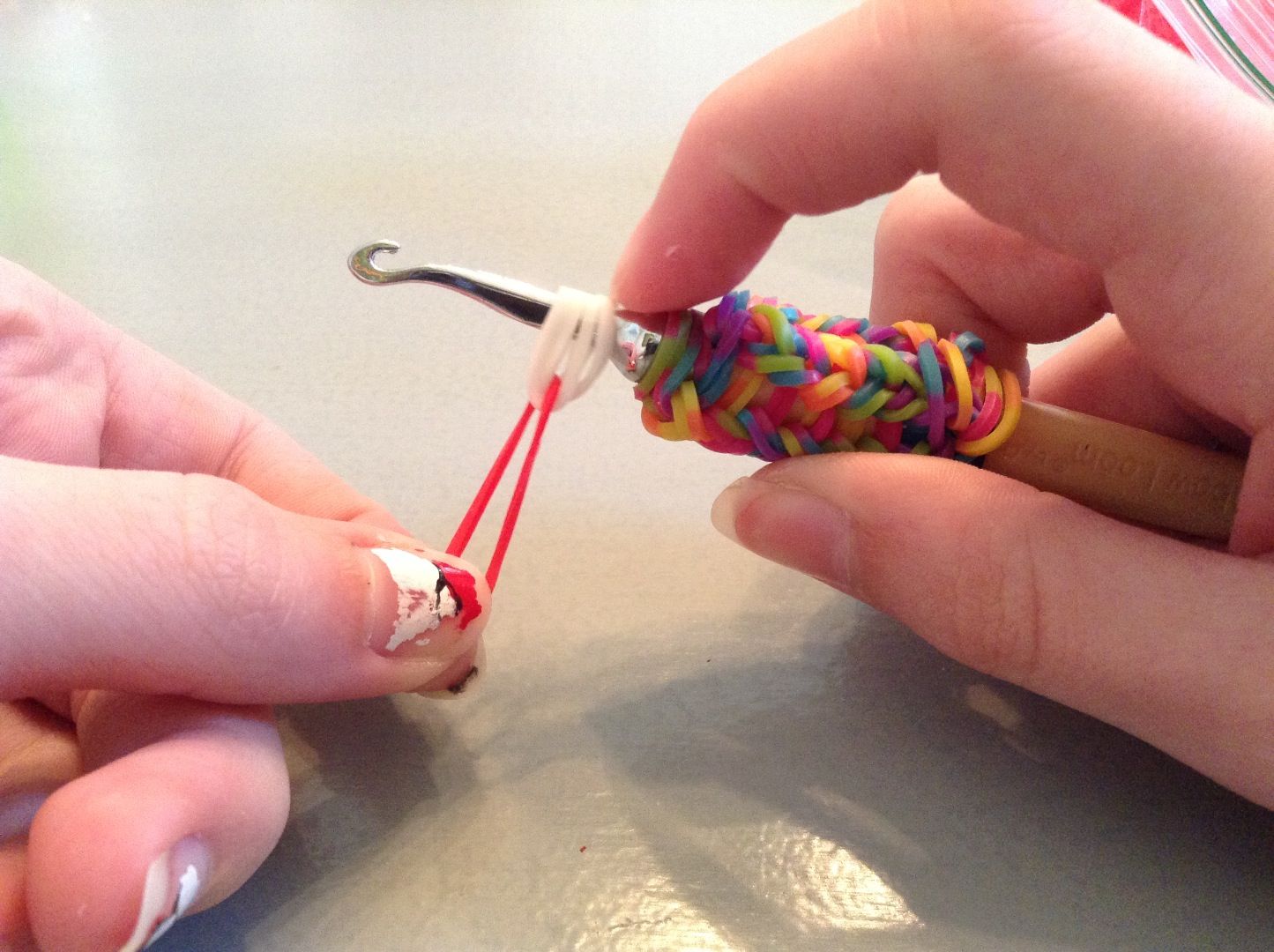 Rainbow Loom 3D Pokeball : 4 Steps - Instructables