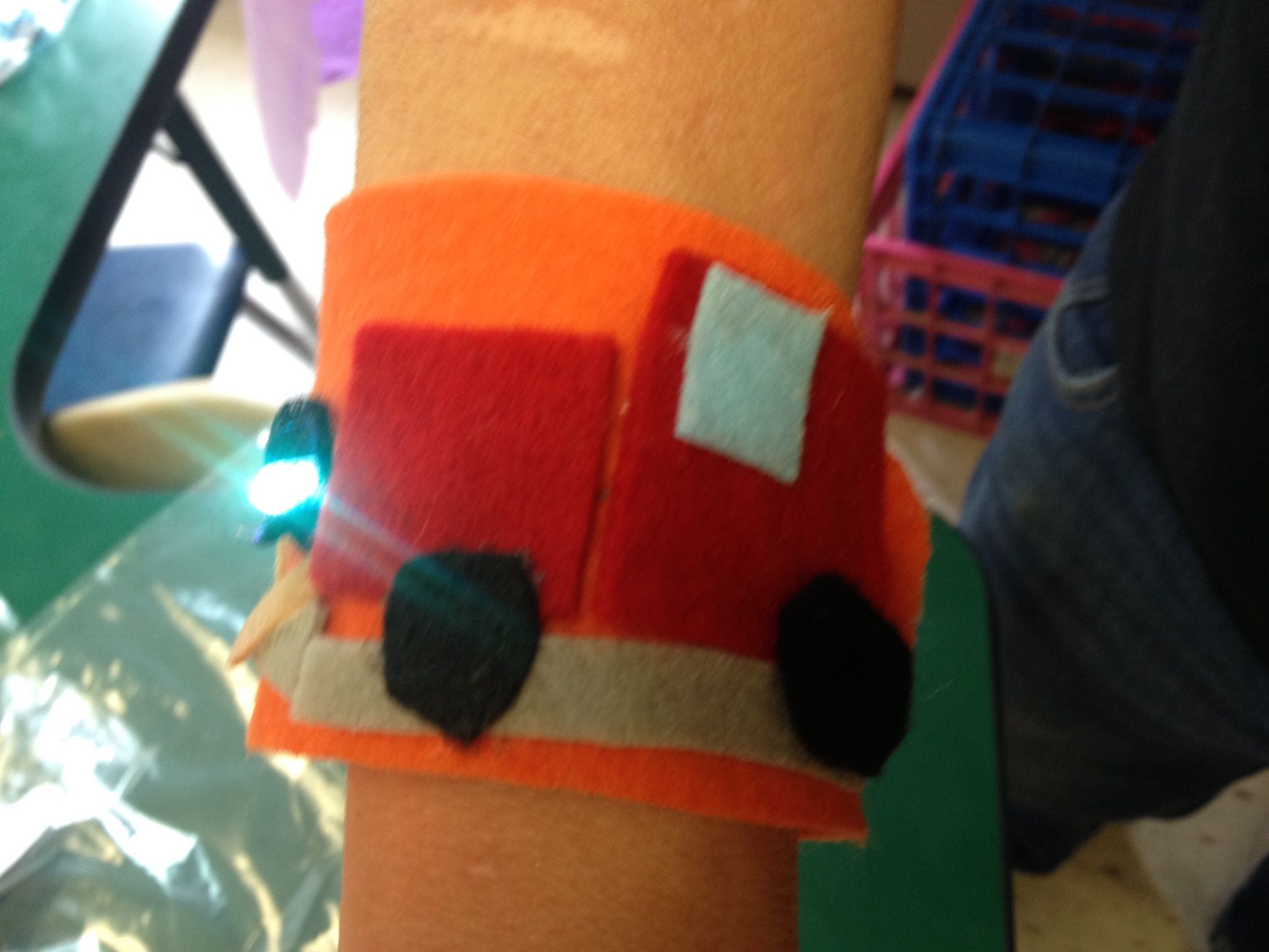 Light-up LED Cuff / Bracelet With Magnetic Switch (e-textile) : 12 ...