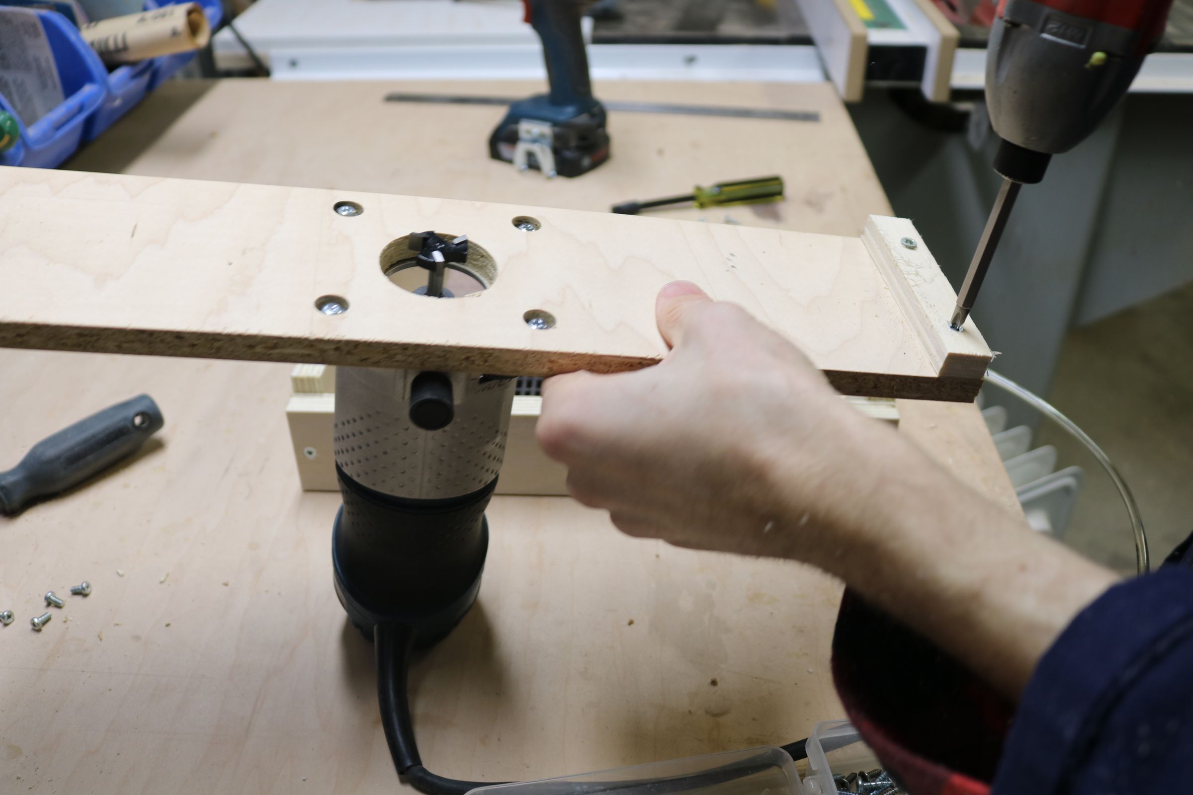 Scalable Router Sled and Thicknessing Jig : 11 Steps (with Pictures ...