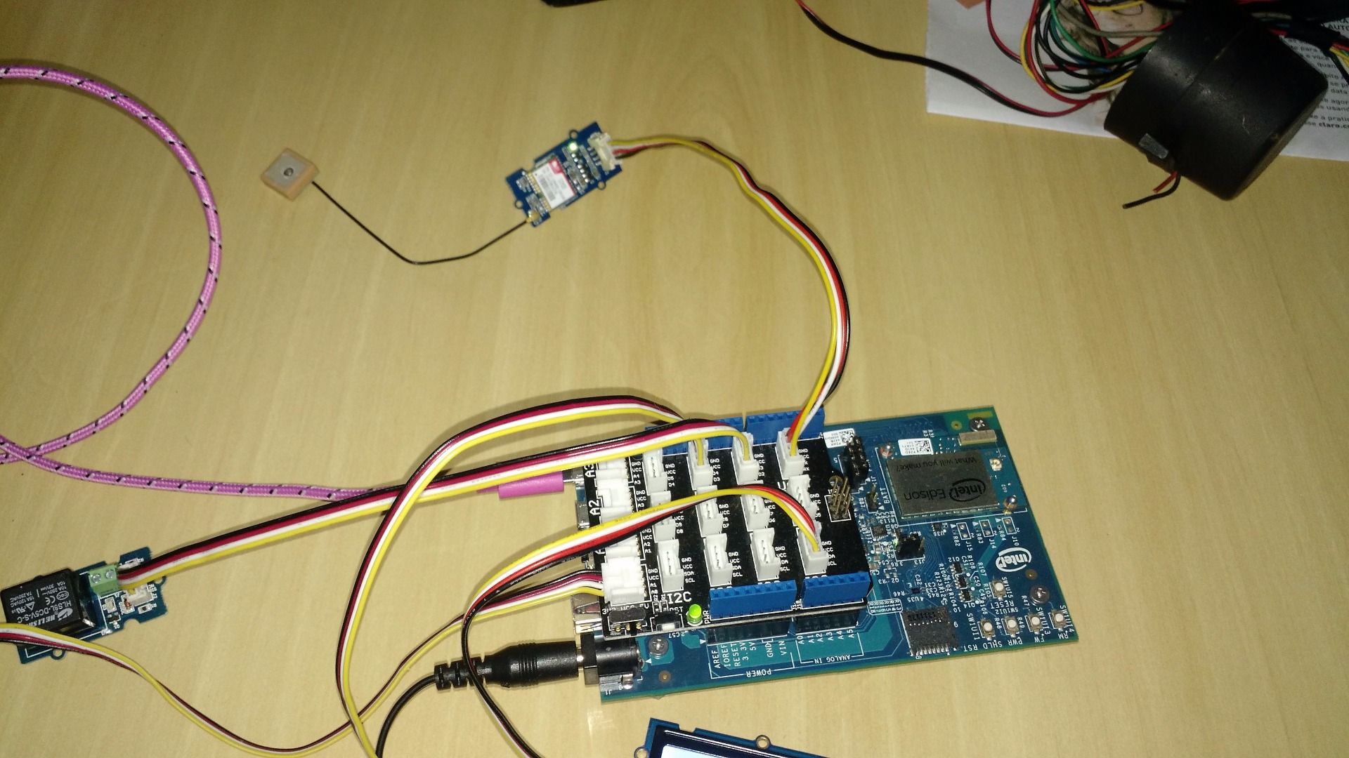 GPS Car Tracker With Intel Edison : 5 Steps - Instructables