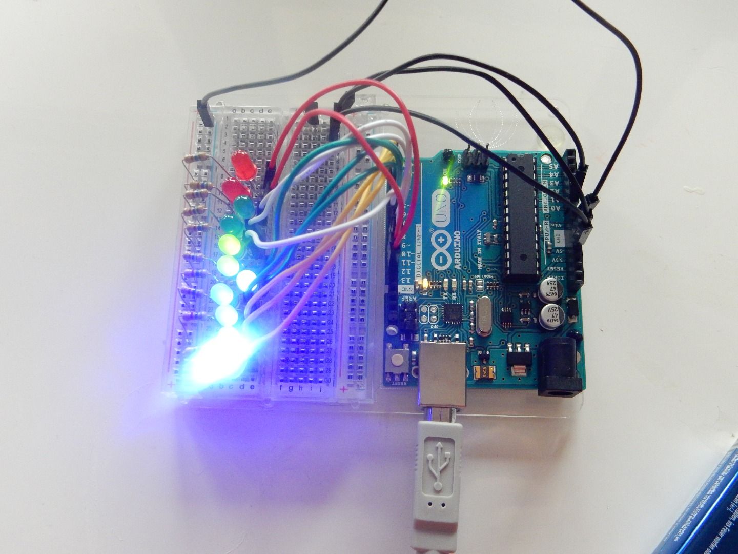 Arduino Temperature Monitor and Visual LED Meter : 4 Steps (with ...