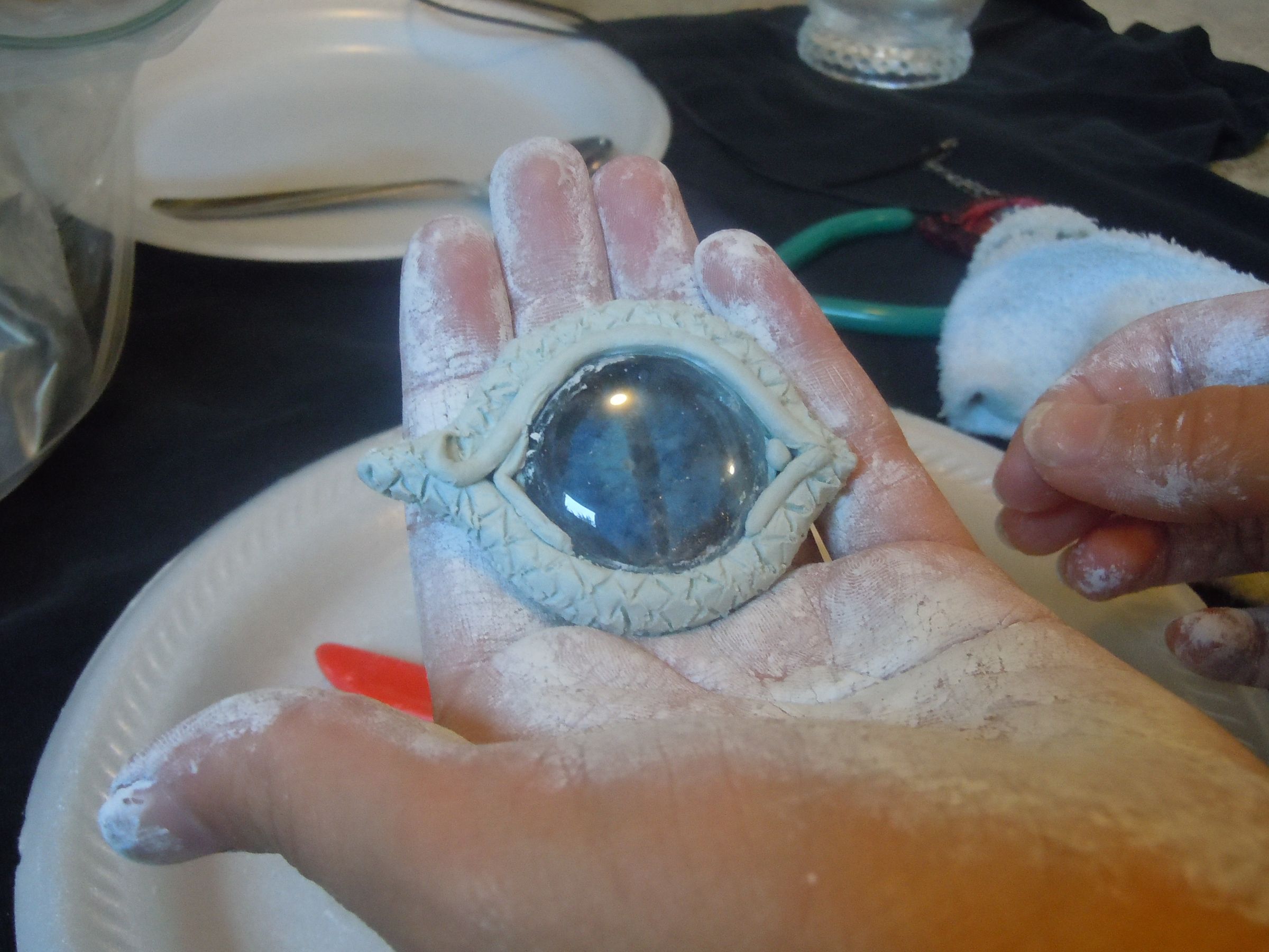 How to Make a Dragon Eye Pendant : 6 Steps (with Pictures) - Instructables