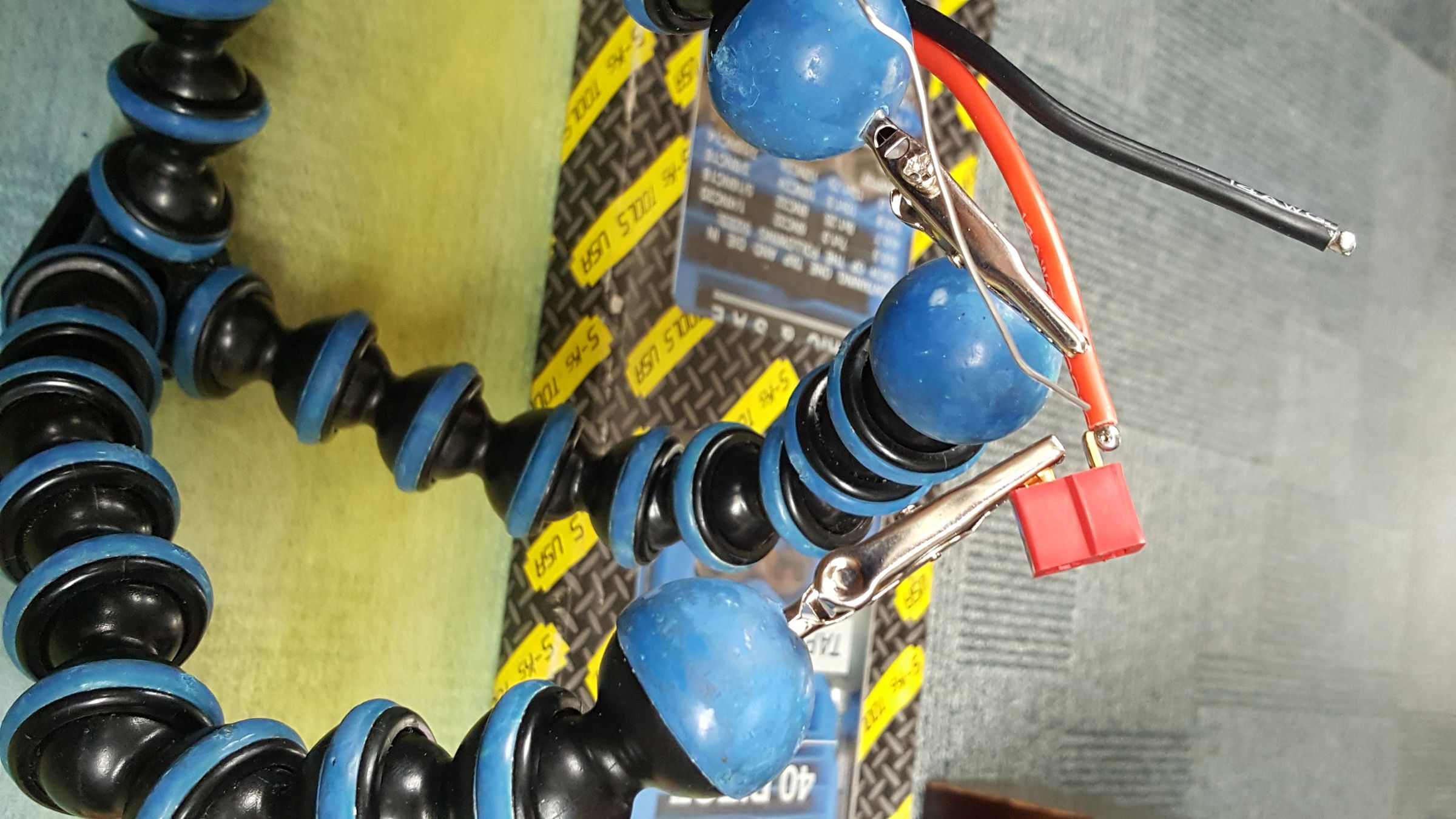 DIY Flexible Third Hand From Gorilla Tripod : 4 Steps - Instructables