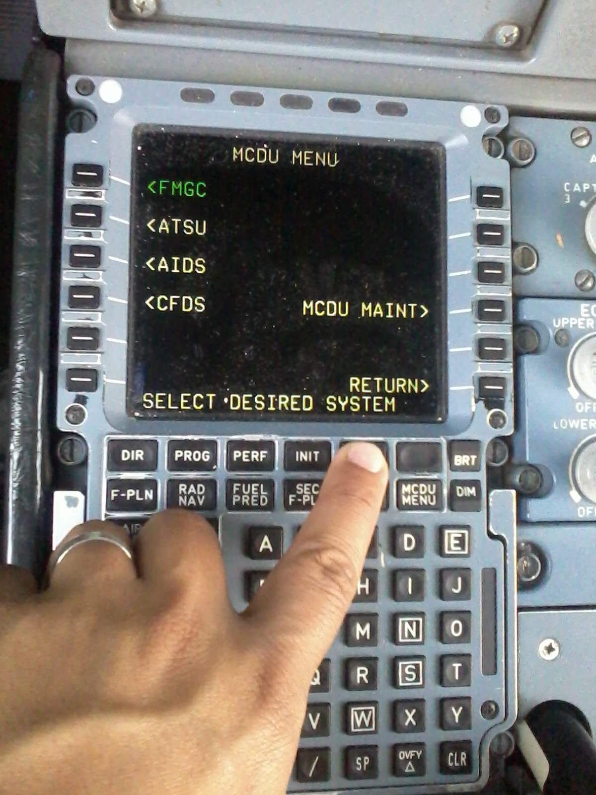 A320 NAV Database Update : 4 Steps (with Pictures) - Instructables