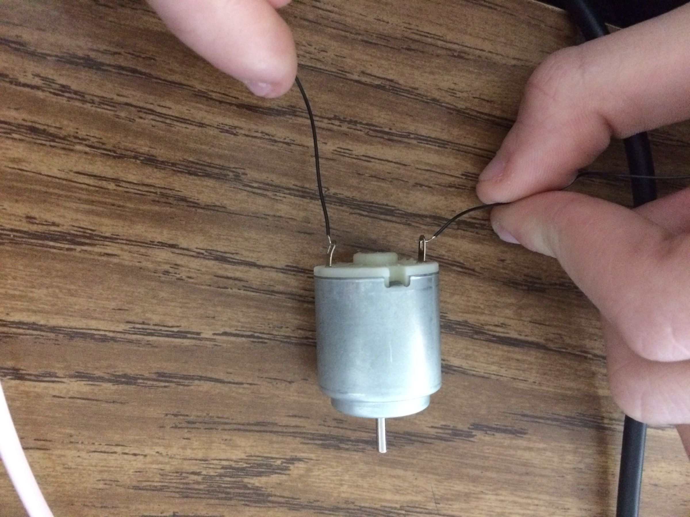 RC Generators : 6 Steps - Instructables