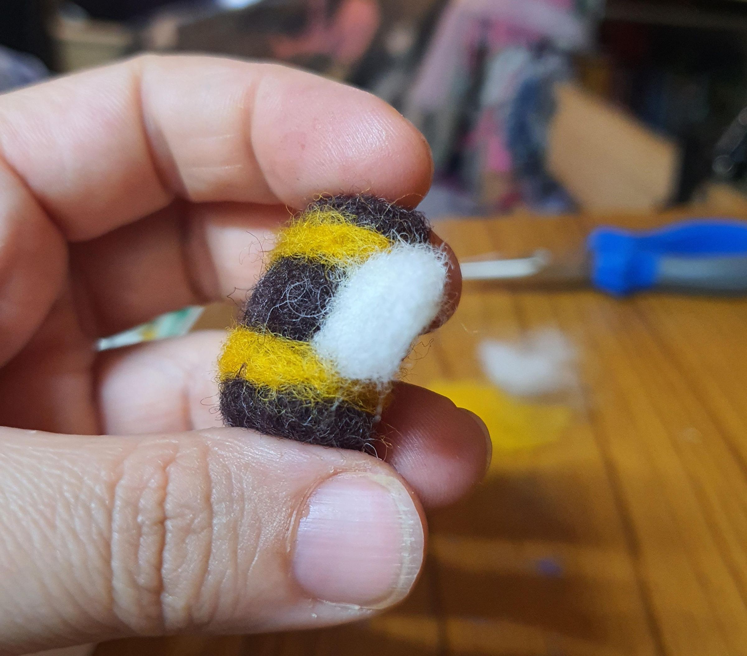 Felt Bumble Bee : 8 Steps (with Pictures) - Instructables