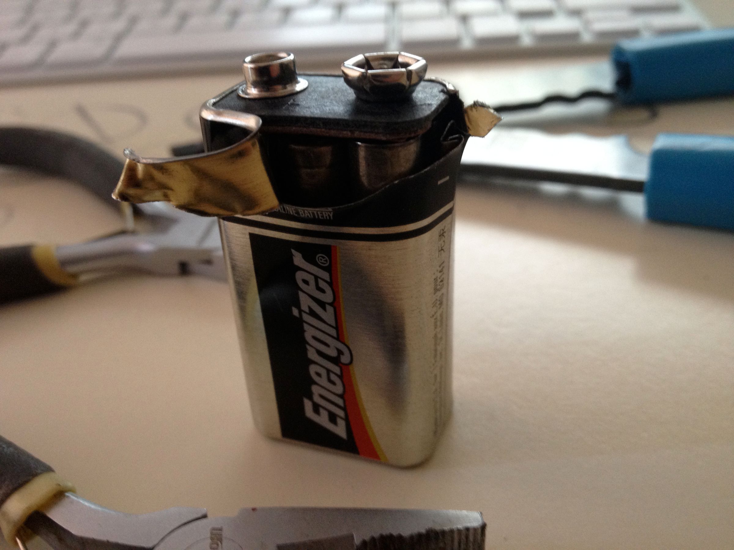 DIY 9V Battery Clip (with Pictures) - Instructables