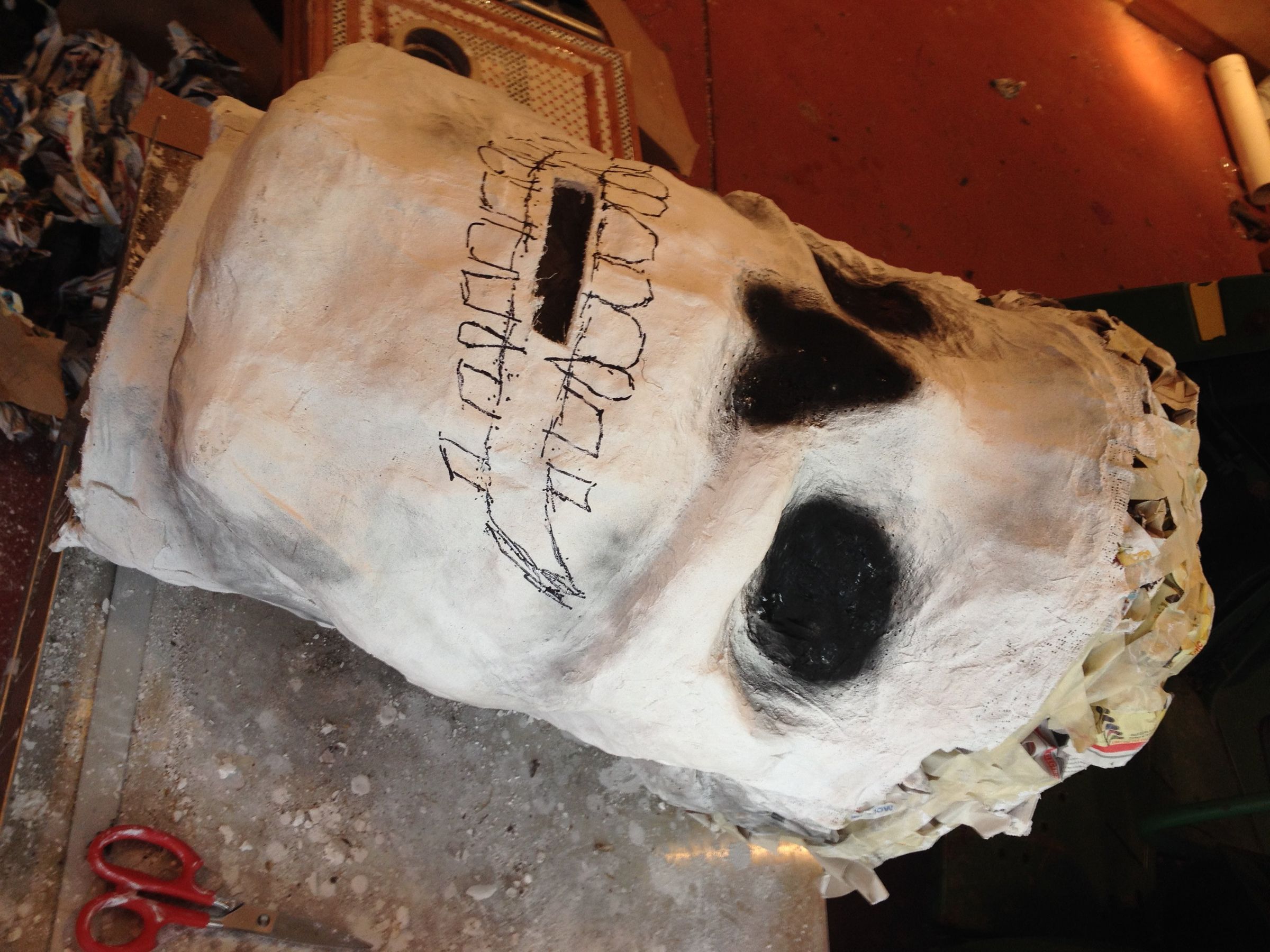 Giant Halloween Skull Mask : 8 Steps (with Pictures) - Instructables