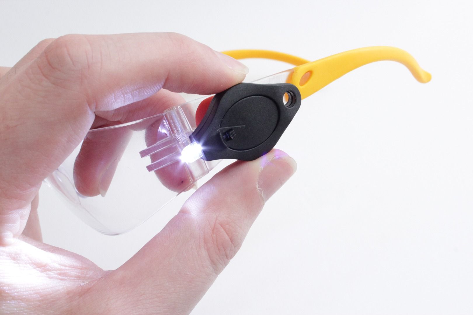 Detachable 360deg "Mag-Lights" for Workshop Glasses : 9 Steps (with ...