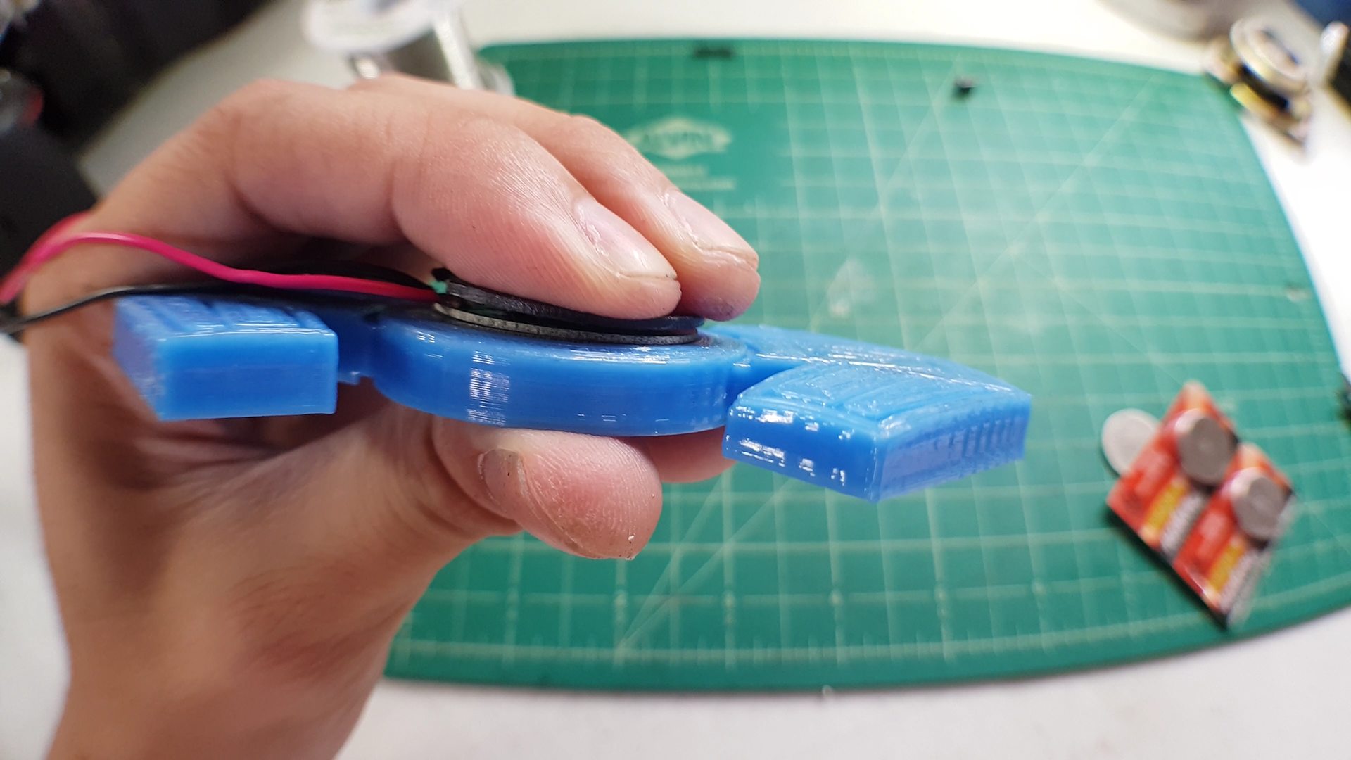 DIY Motorized Fidget Spinner! : 16 Steps (with Pictures) - Instructables