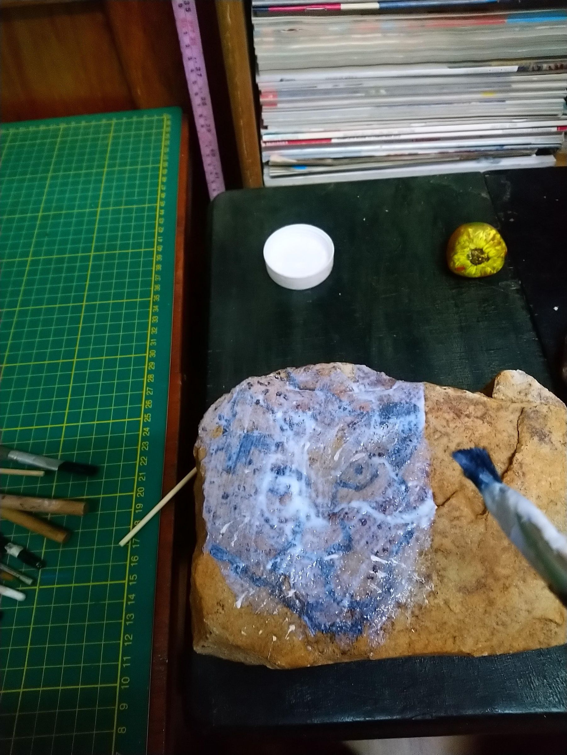 Garden Stones and Modern Rock Art : 5 Steps - Instructables