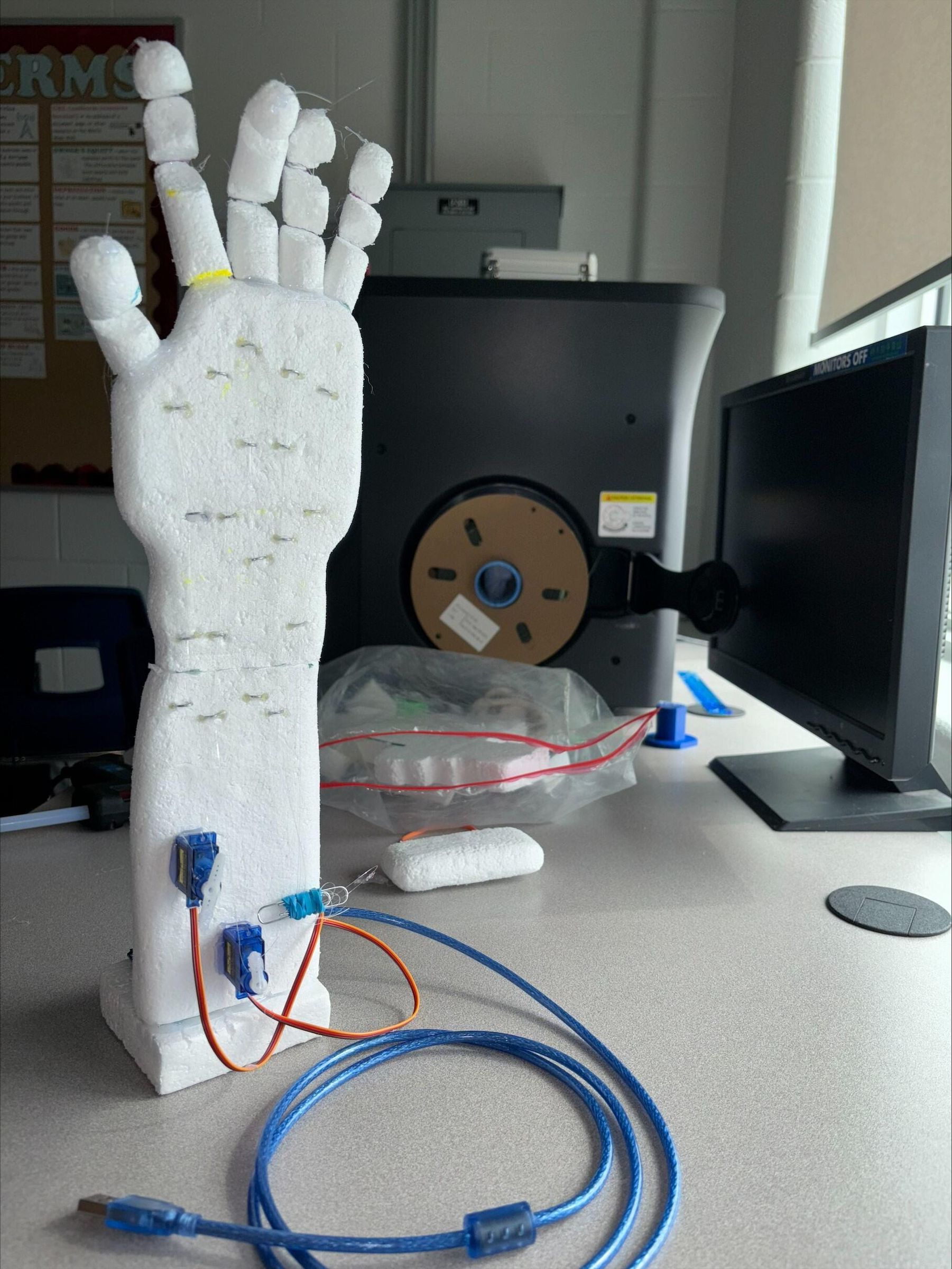Robot Hand Project for My STEM Class : 11 Steps - Instructables