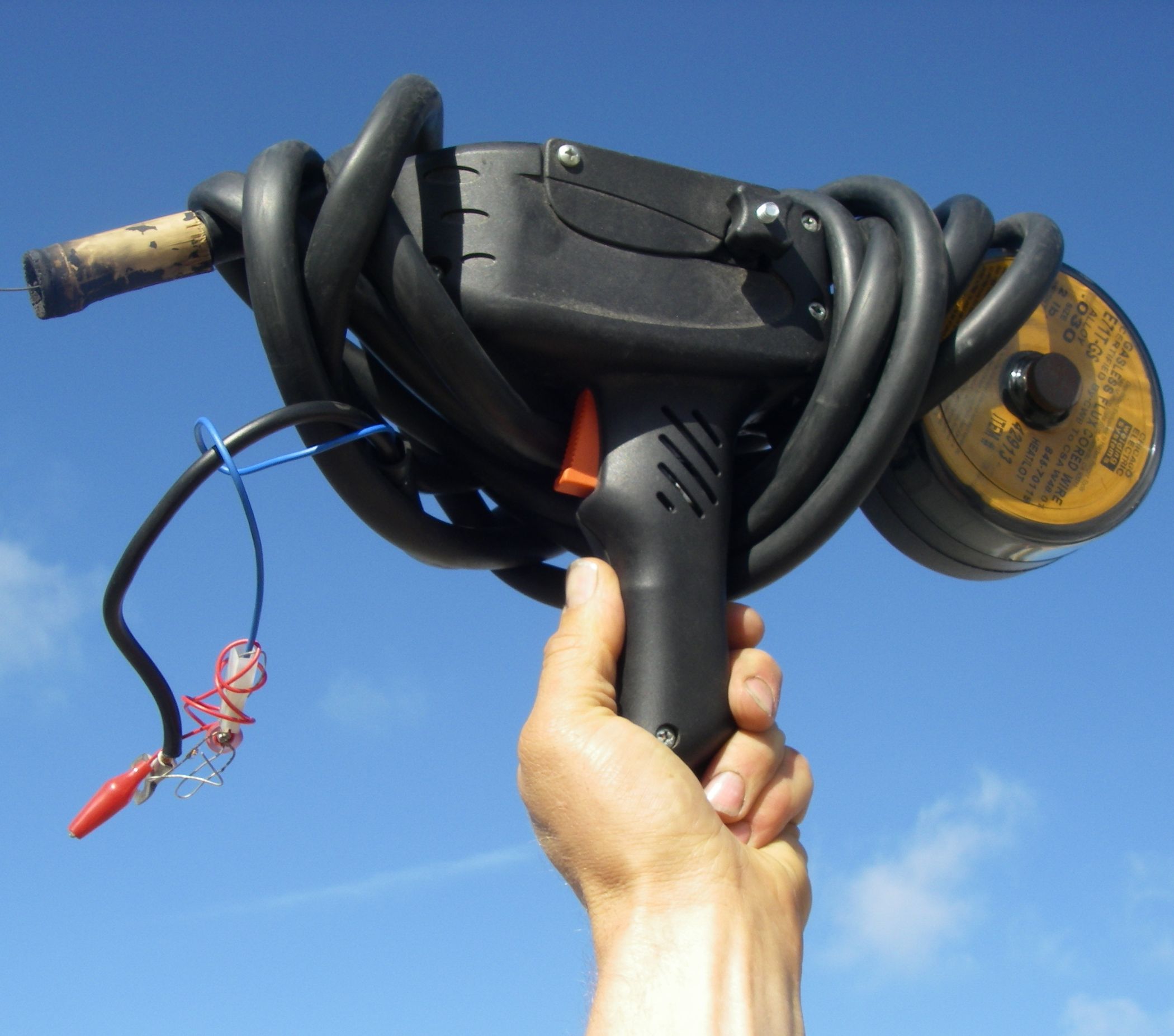 Spool Gun Handheld Wirefeed Welder Powered by Car Batteries : 10 Steps ...