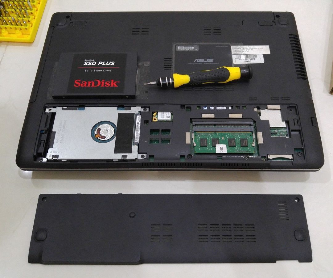 Second HDD/SSD for ASUS A46 Laptop : 5 Steps (with Pictures ...