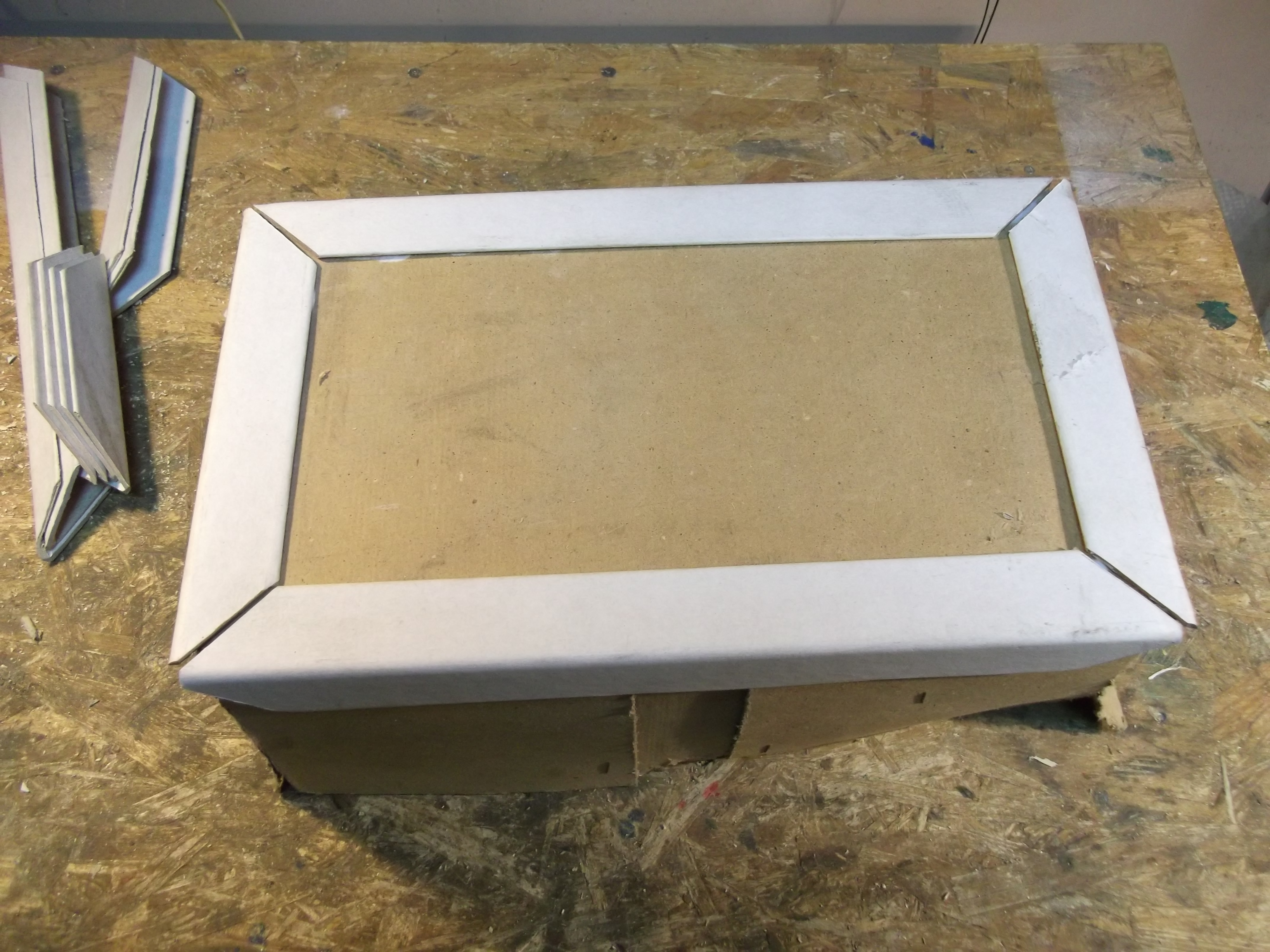 Fixing/Making/Reinforcing Boxes With Packaging Waste : 14 Steps (with ...