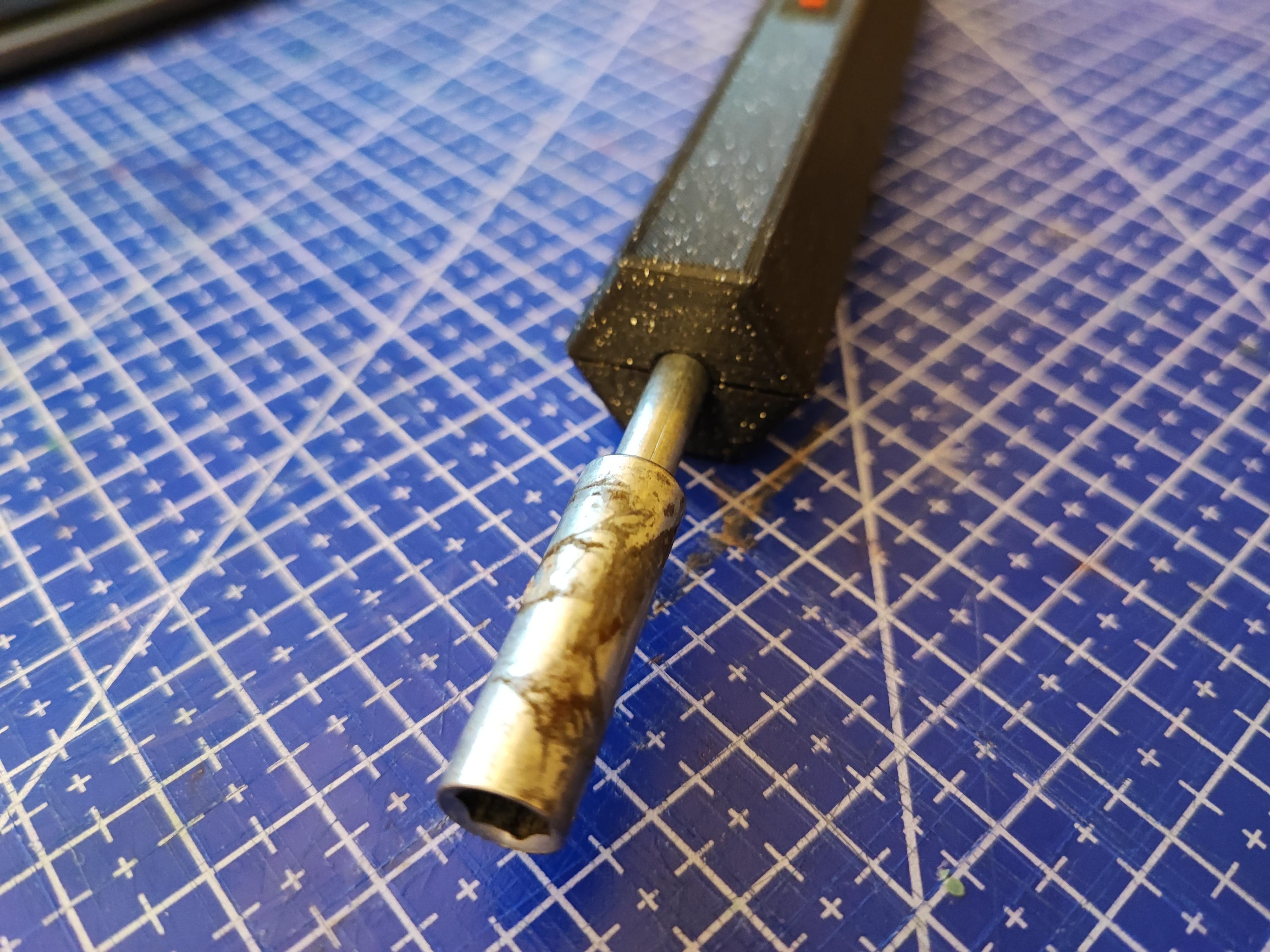 Small Electric Screwdriver. - Instructables