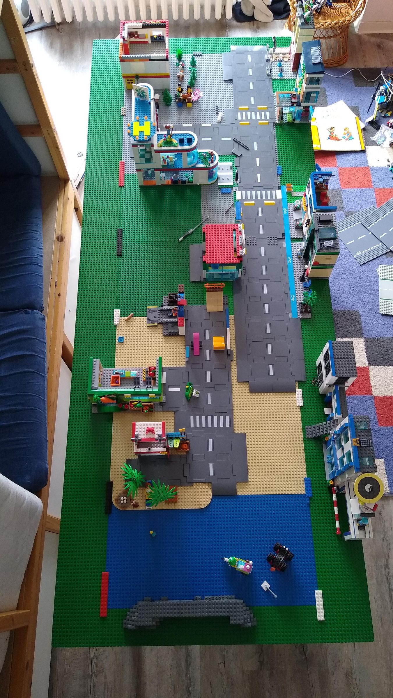 Lego Play Table (with Interchangeable Baseplates) - Updated : 7 Steps ...