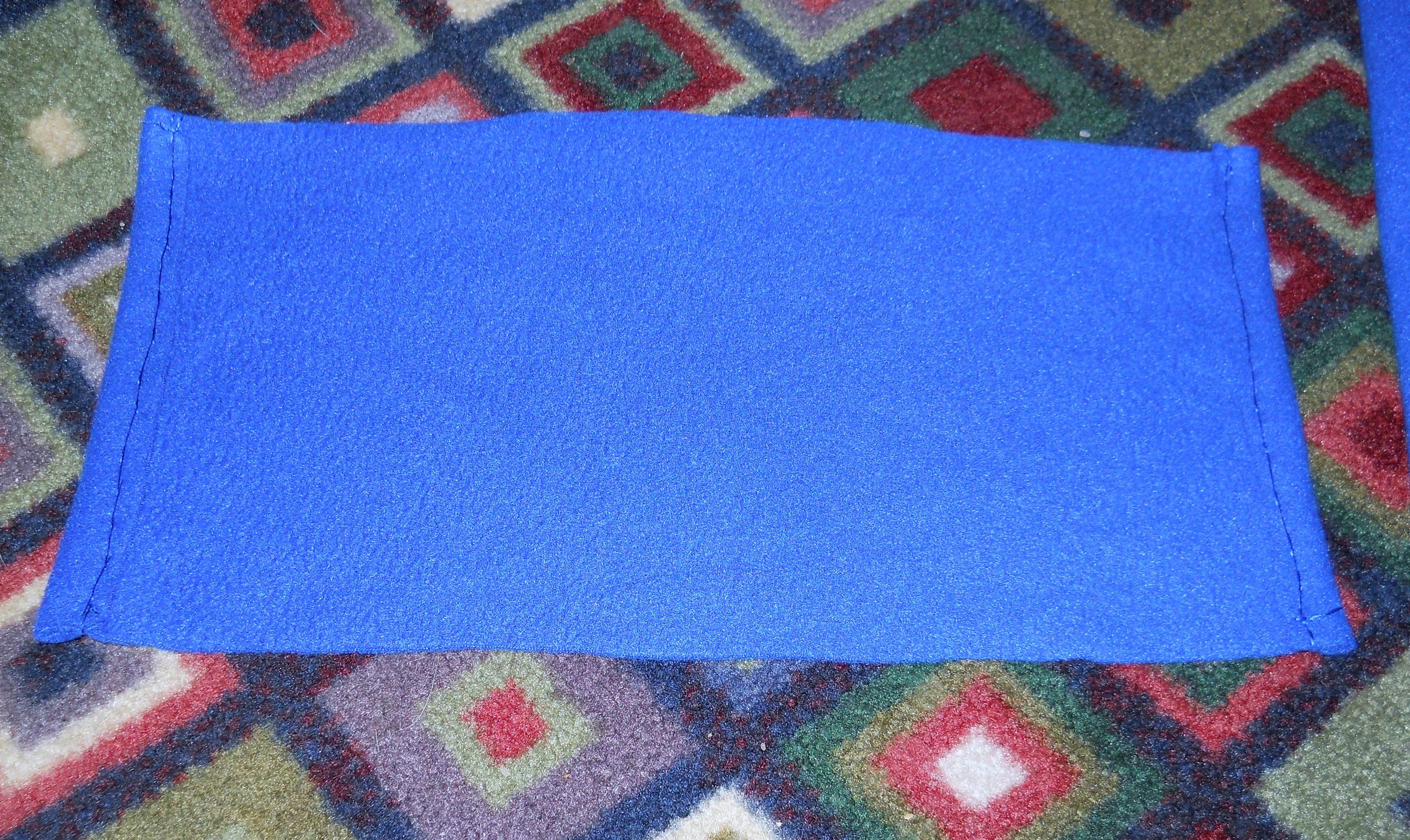 Easy Hooded Fleece Cape for Children or Adults : 7 Steps (with Pictures ...
