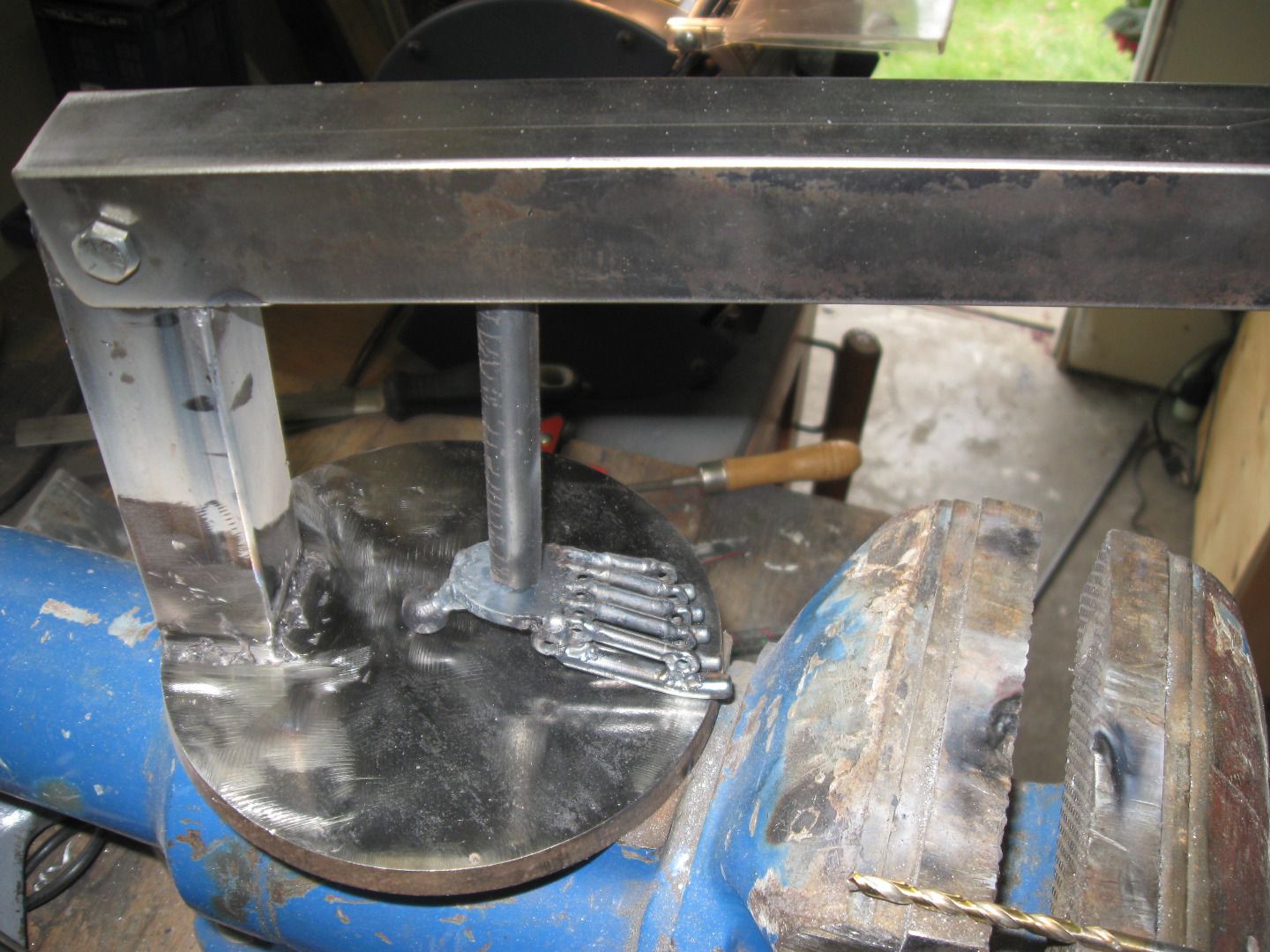 Terminator Foot Nut Cracker (revised) : 6 Steps (with Pictures ...