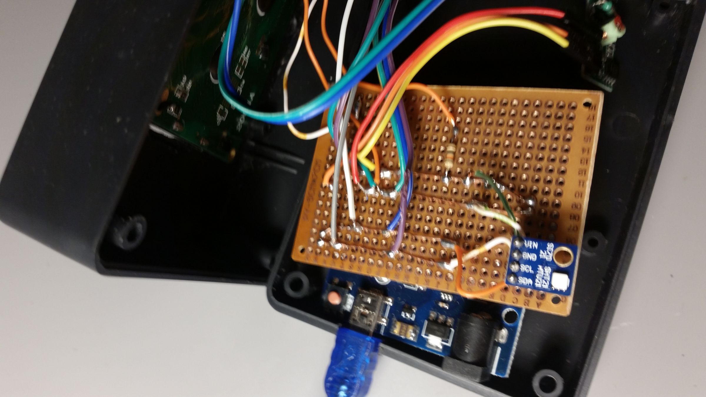 Bedside 20x4 LCD / RF 433MHz Clock & Weather Monitor With Arduino : 6 ...