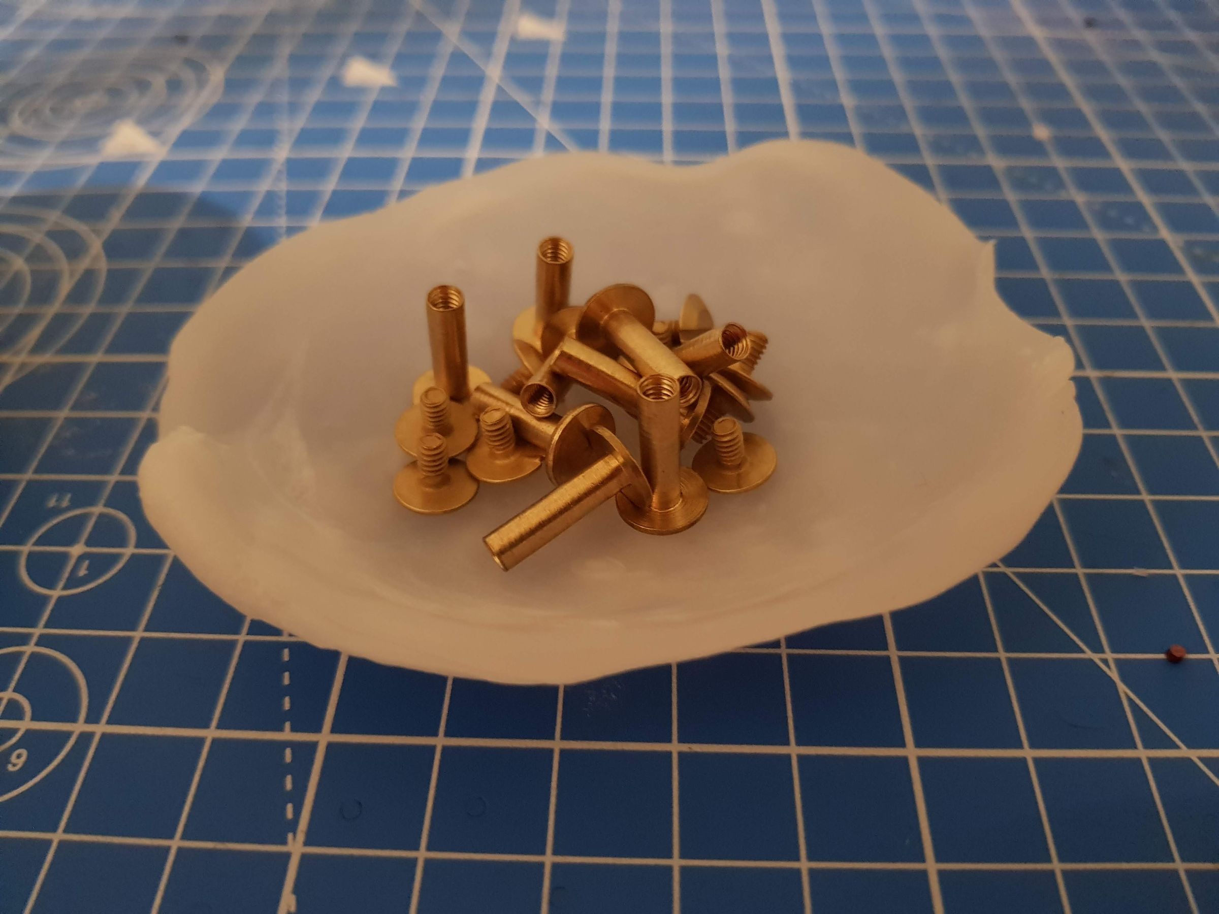 Making a Tool Handle With Polymorph : 4 Steps - Instructables