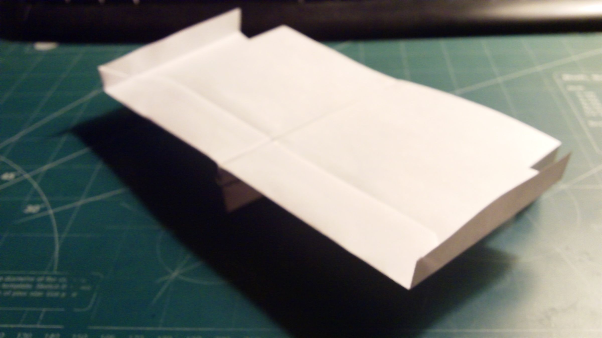 How to Make the Apprentice Paper Airplane : 6 Steps - Instructables