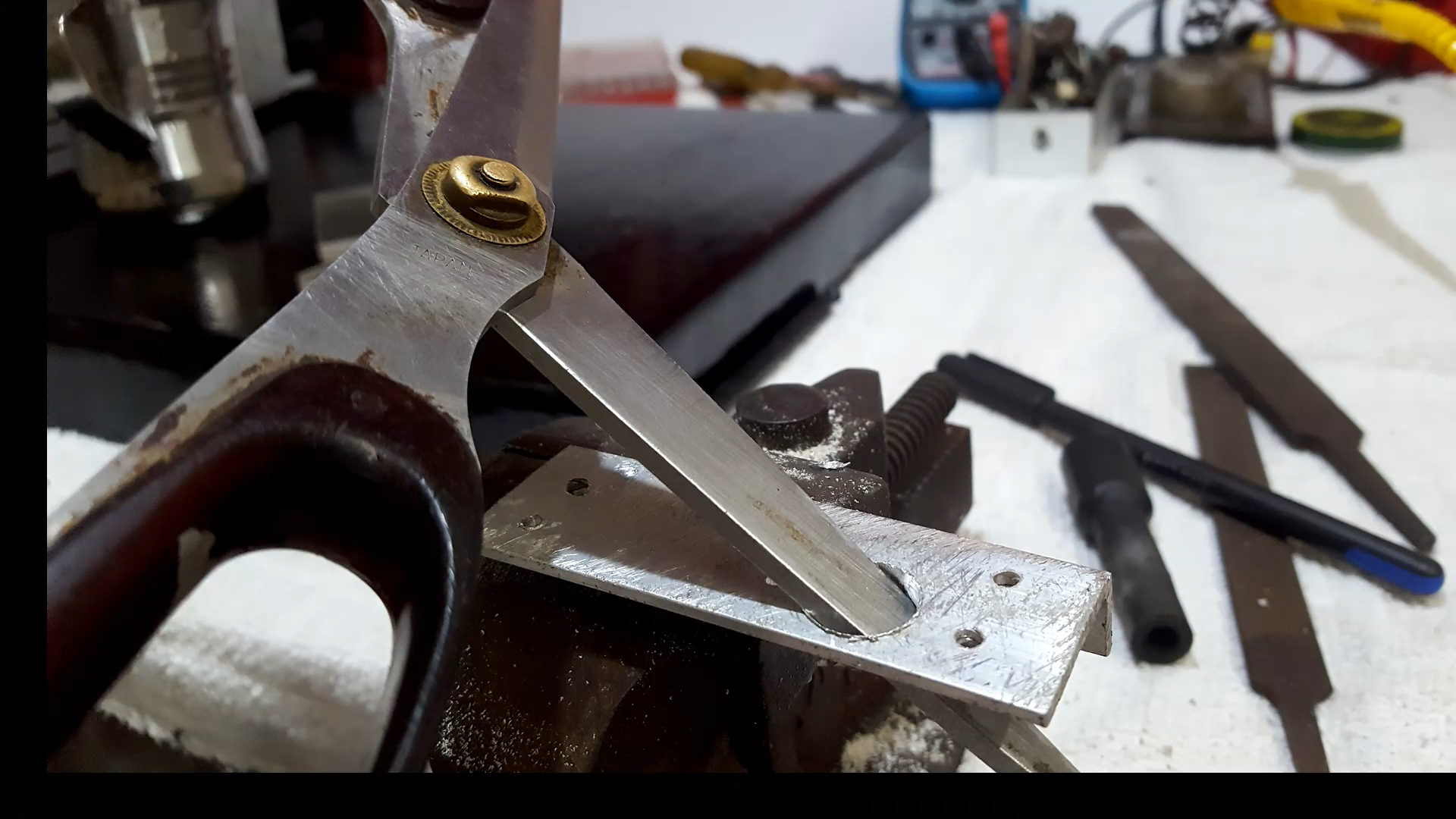 Cheapest CNC-Z Axis : 8 Steps (with Pictures) - Instructables