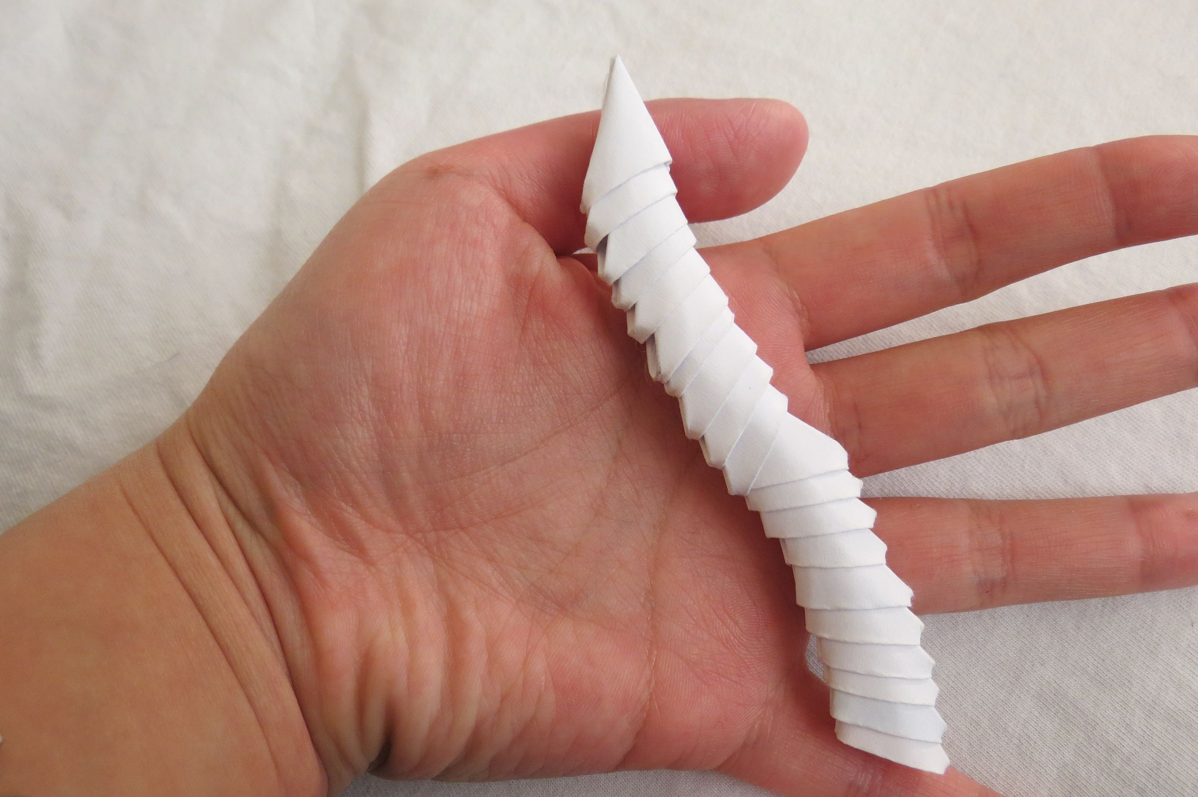 Modular Origami | Mini Feathered-Tail Peacock | 139 Pieces : 8 Steps ...