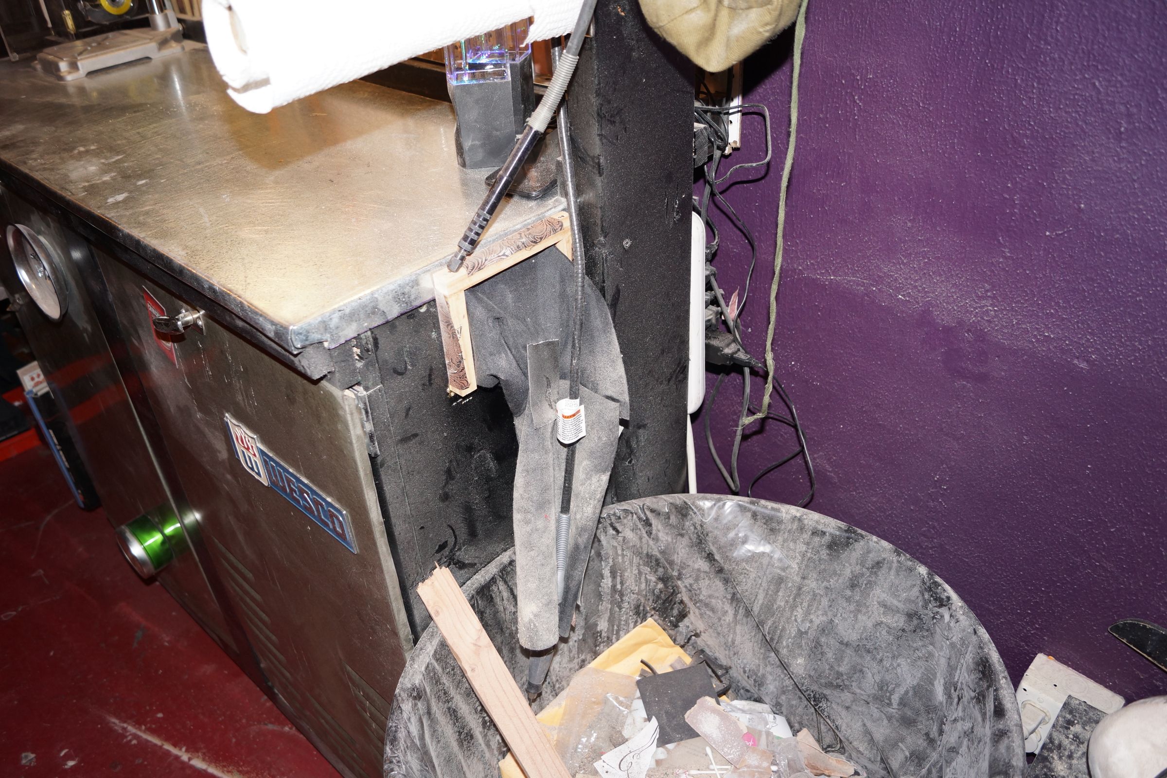 Build an Awesome Mobile Space Saving Work Bench. : 8 Steps (with ...