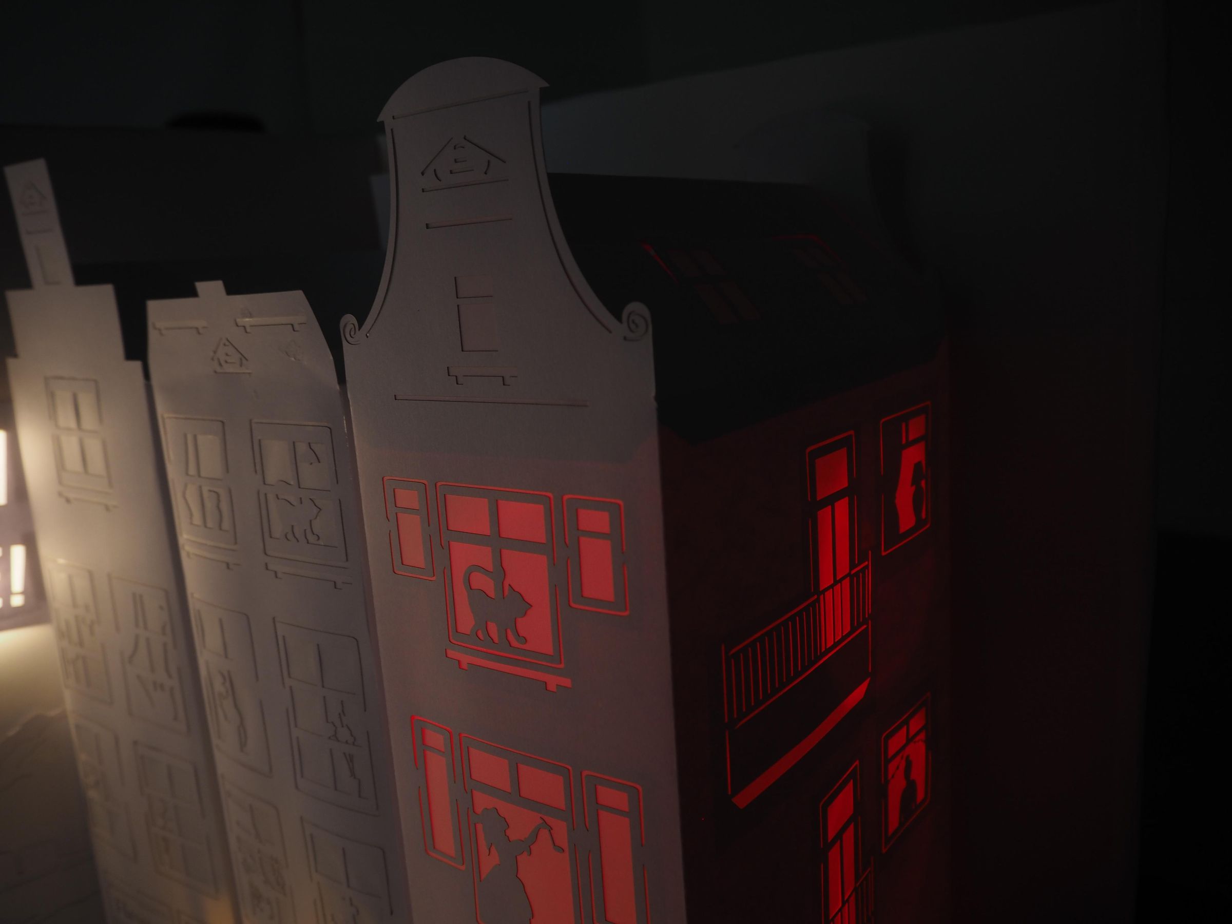 Interactive Window Display : 4 Steps (with Pictures) - Instructables