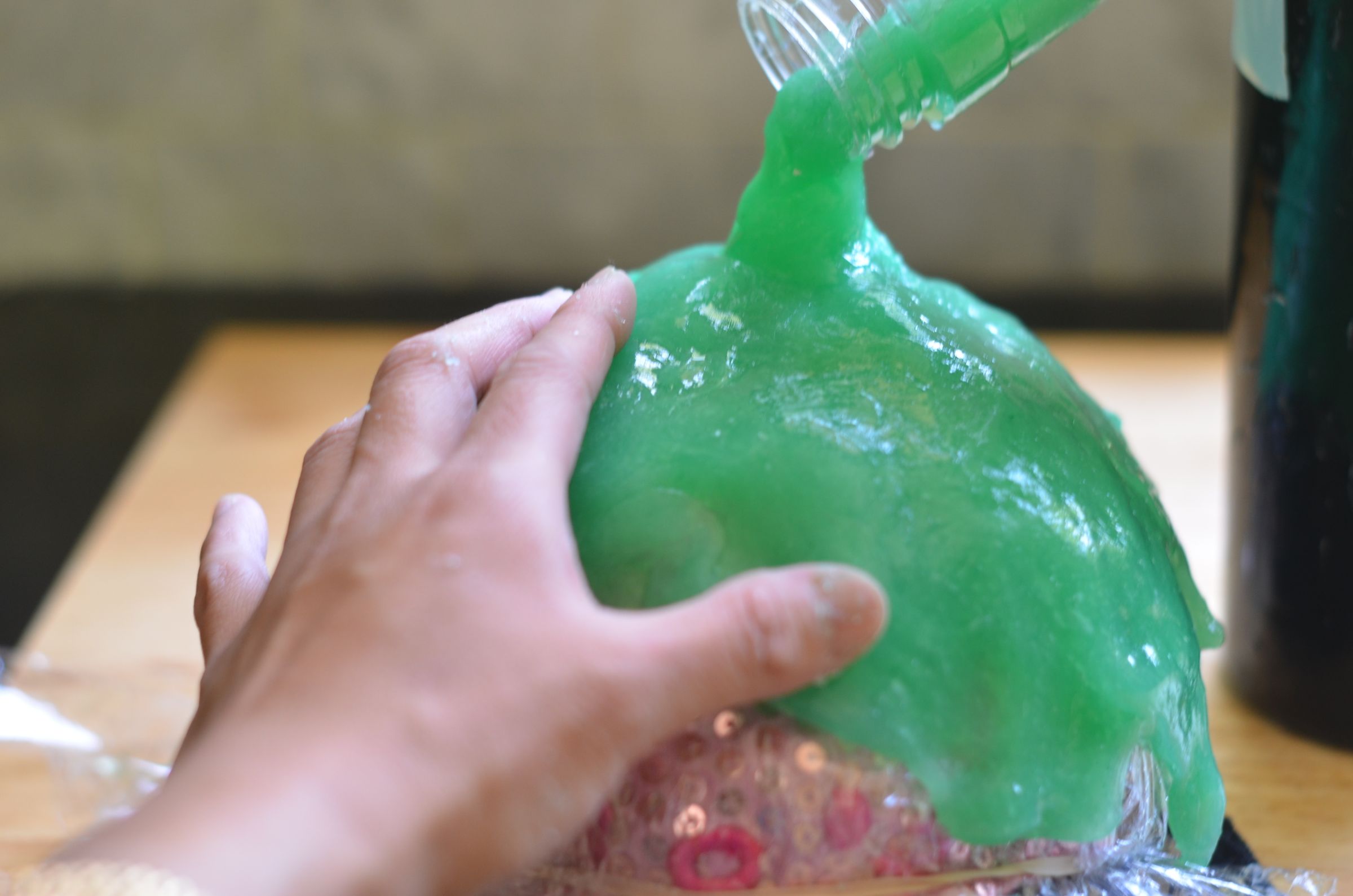 Gravity-defying Silly Slime Hat : 6 Steps (with Pictures) - Instructables