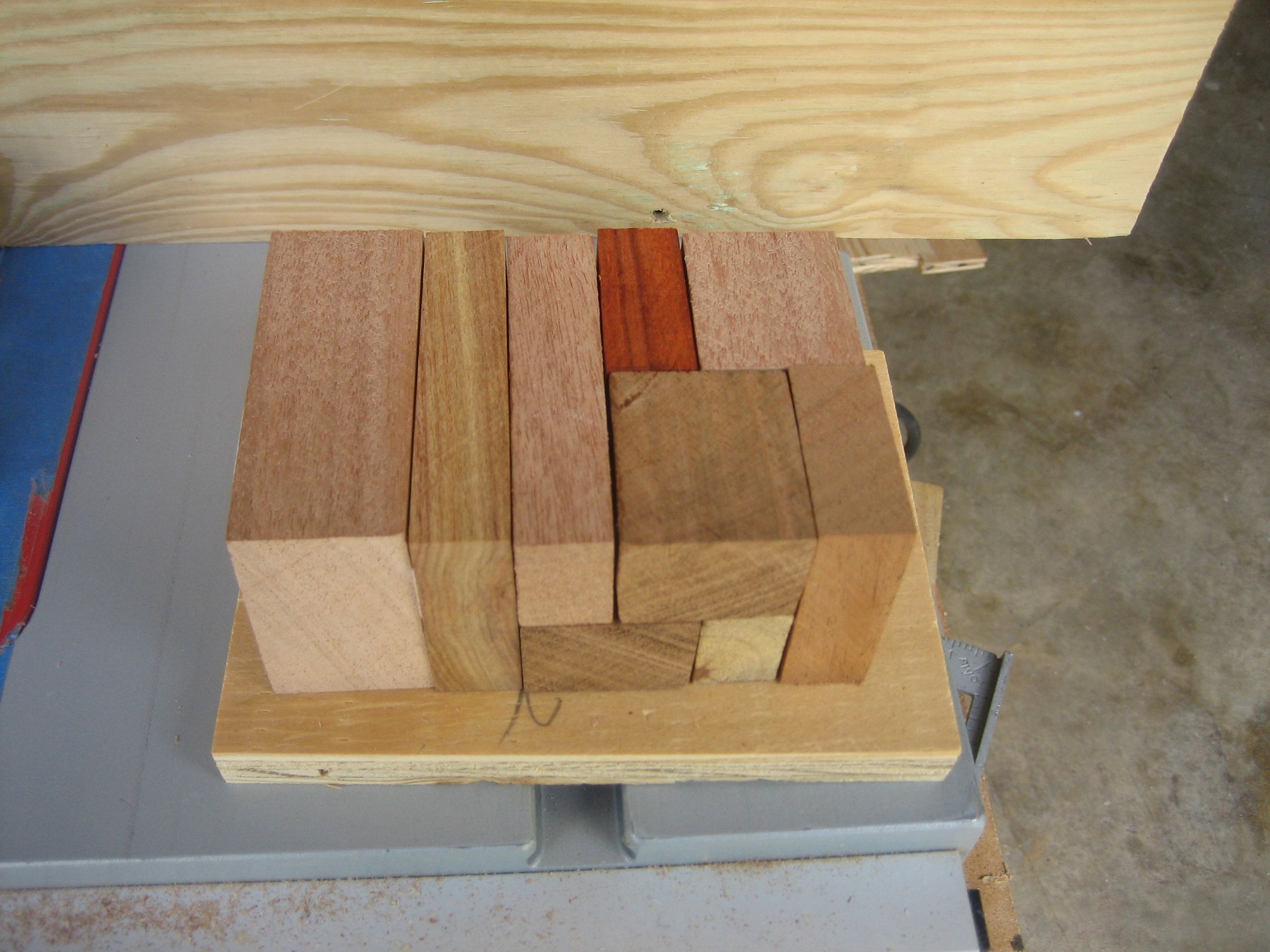 THE RED STONE PUZZLE BOX WITH PLANS : 9 Steps (with Pictures ...