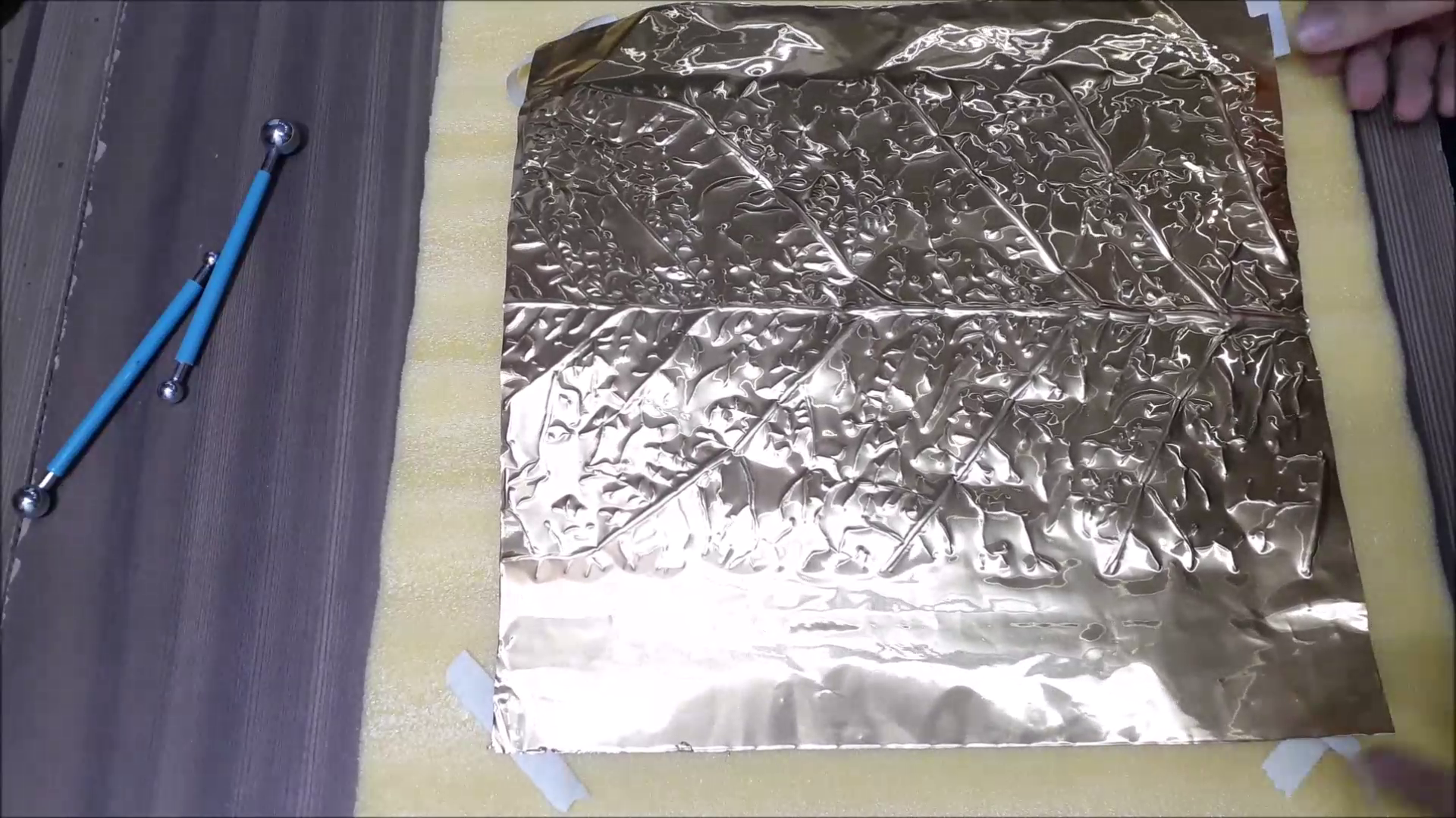 How to Make Leaf Embossed Painting / Metal Art : 4 Steps - Instructables