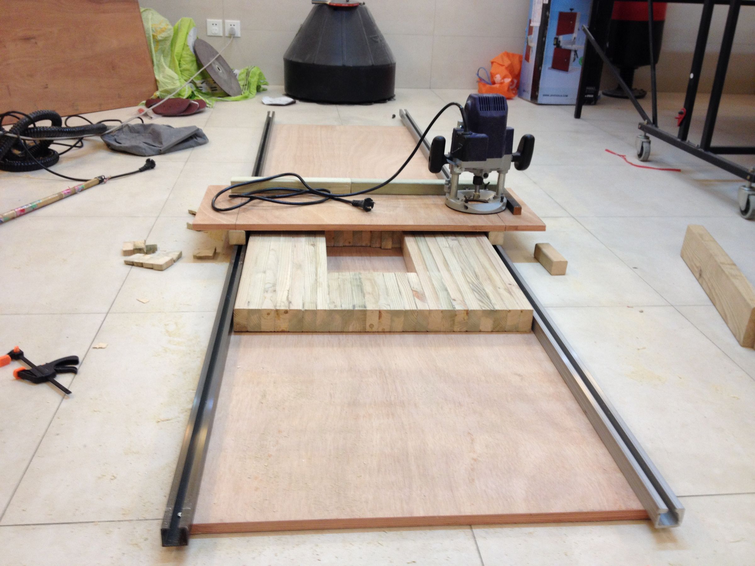 The Universal Multipurpose Workbench : 22 Steps (with Pictures ...