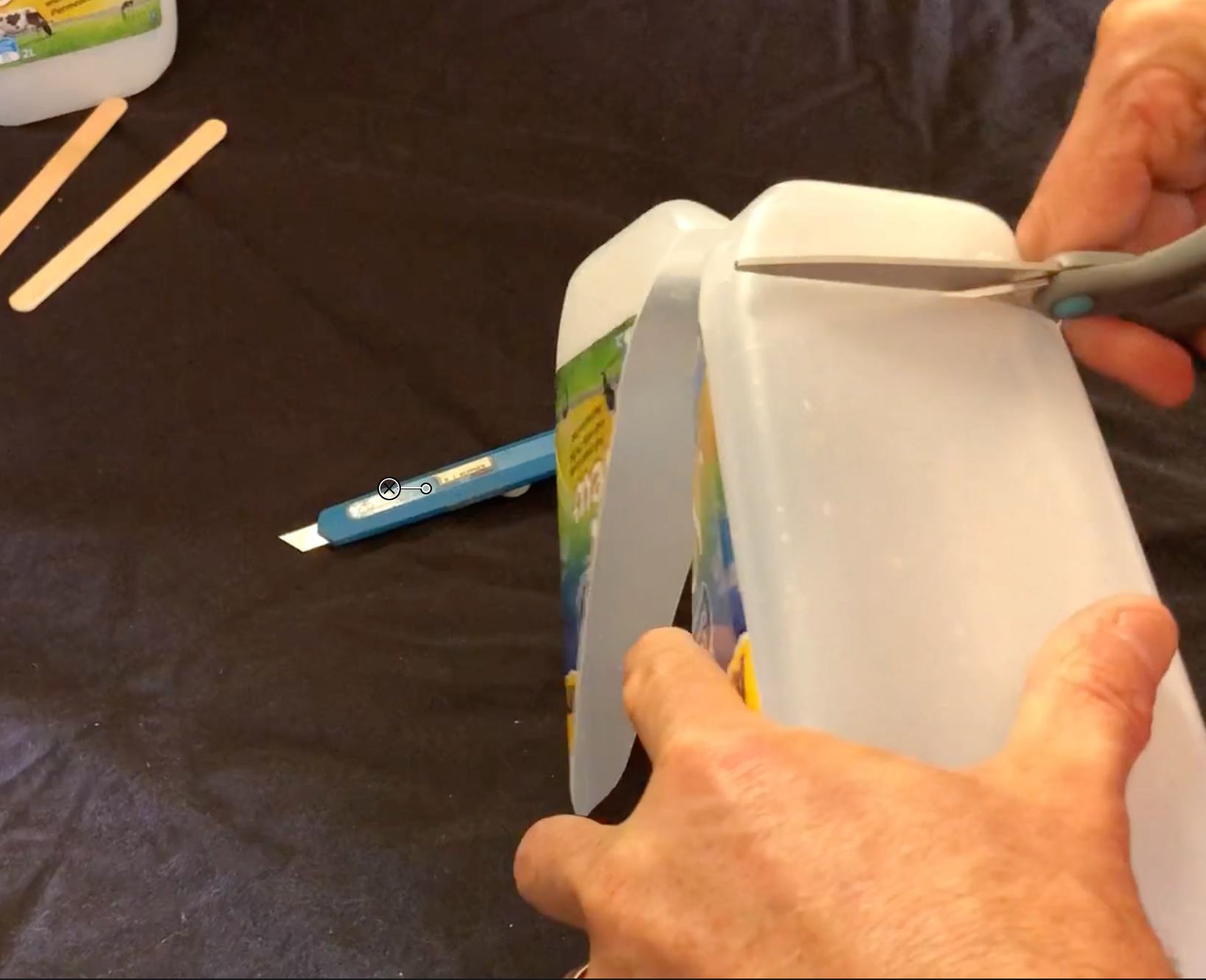 Make a Poopa Scoopa : 6 Steps - Instructables