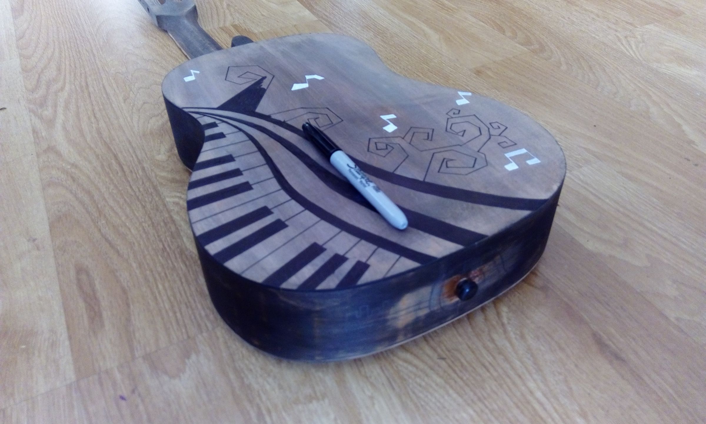 Old Guitar Renovation / Makeover : 5 Steps (with Pictures) - Instructables