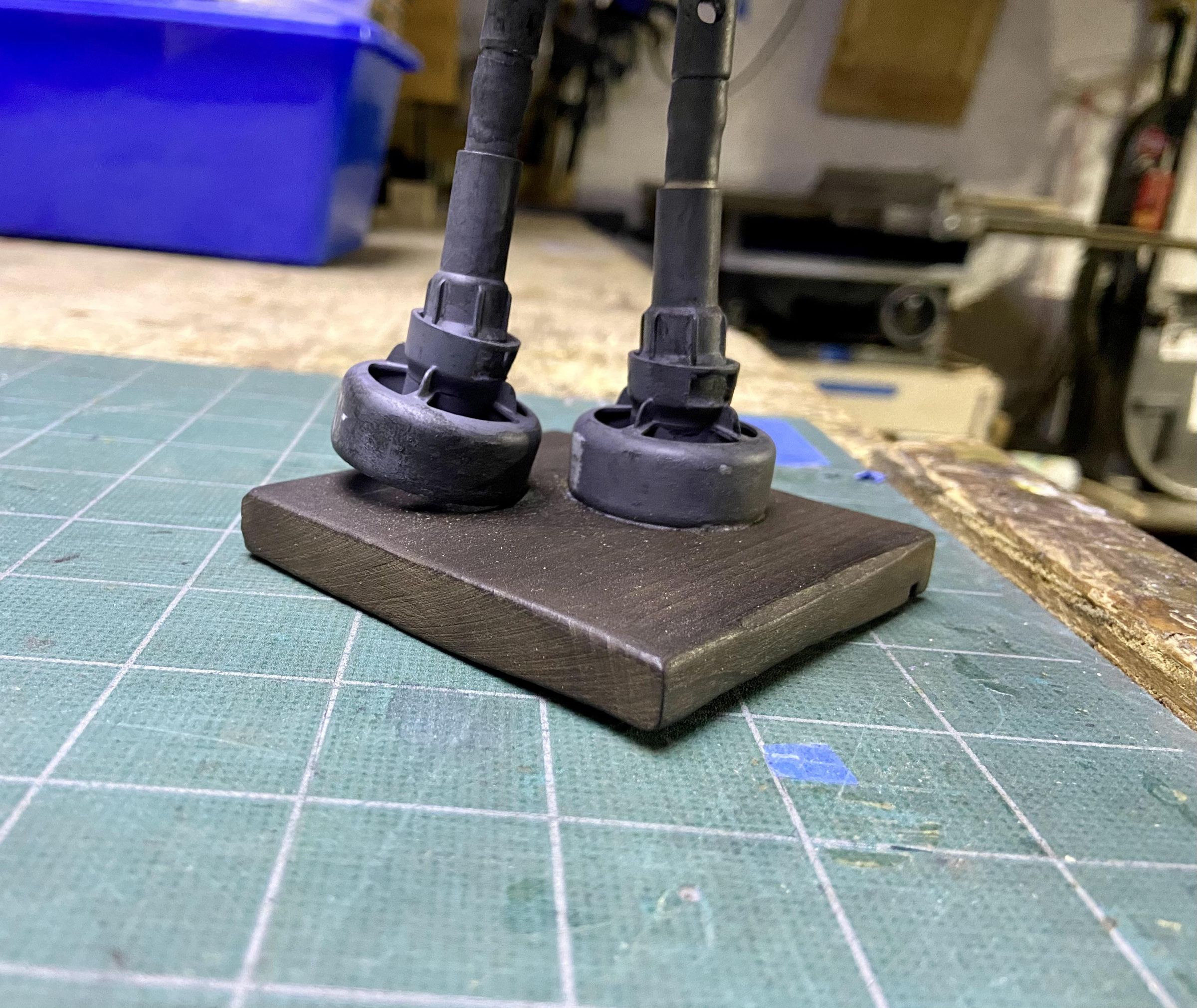 Junk Heap Robot - Scratch Building : 7 Steps (with Pictures) - Instructables