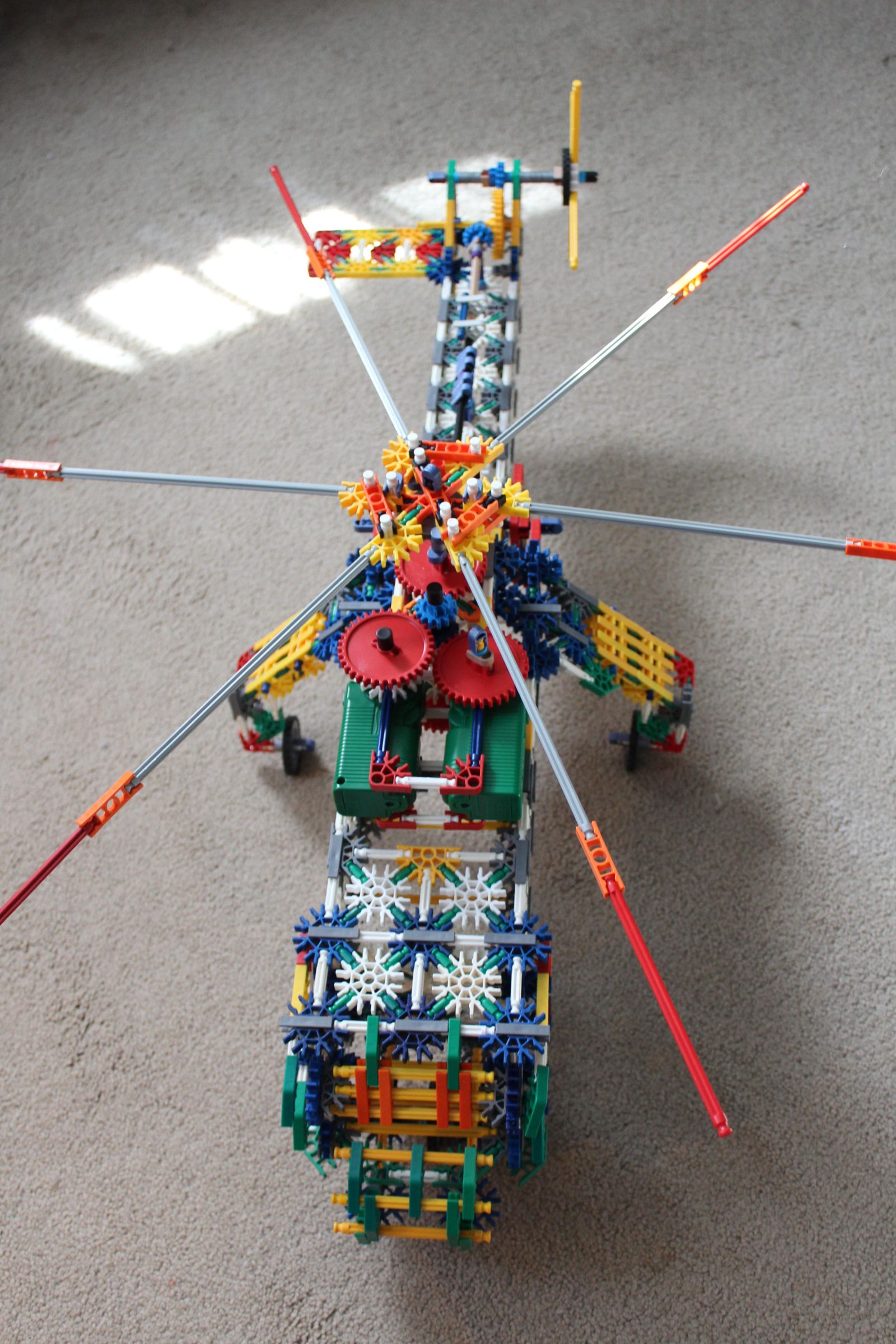 K'nex Sikorsky S-64 Skycrane : 9 Steps - Instructables
