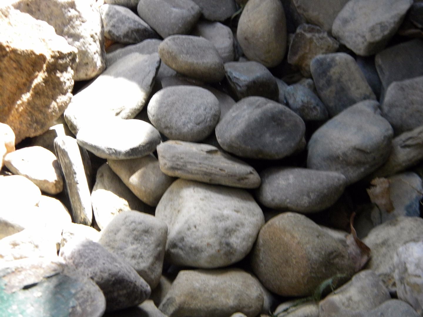 Secret Key Hiding Spot : 6 Steps - Instructables